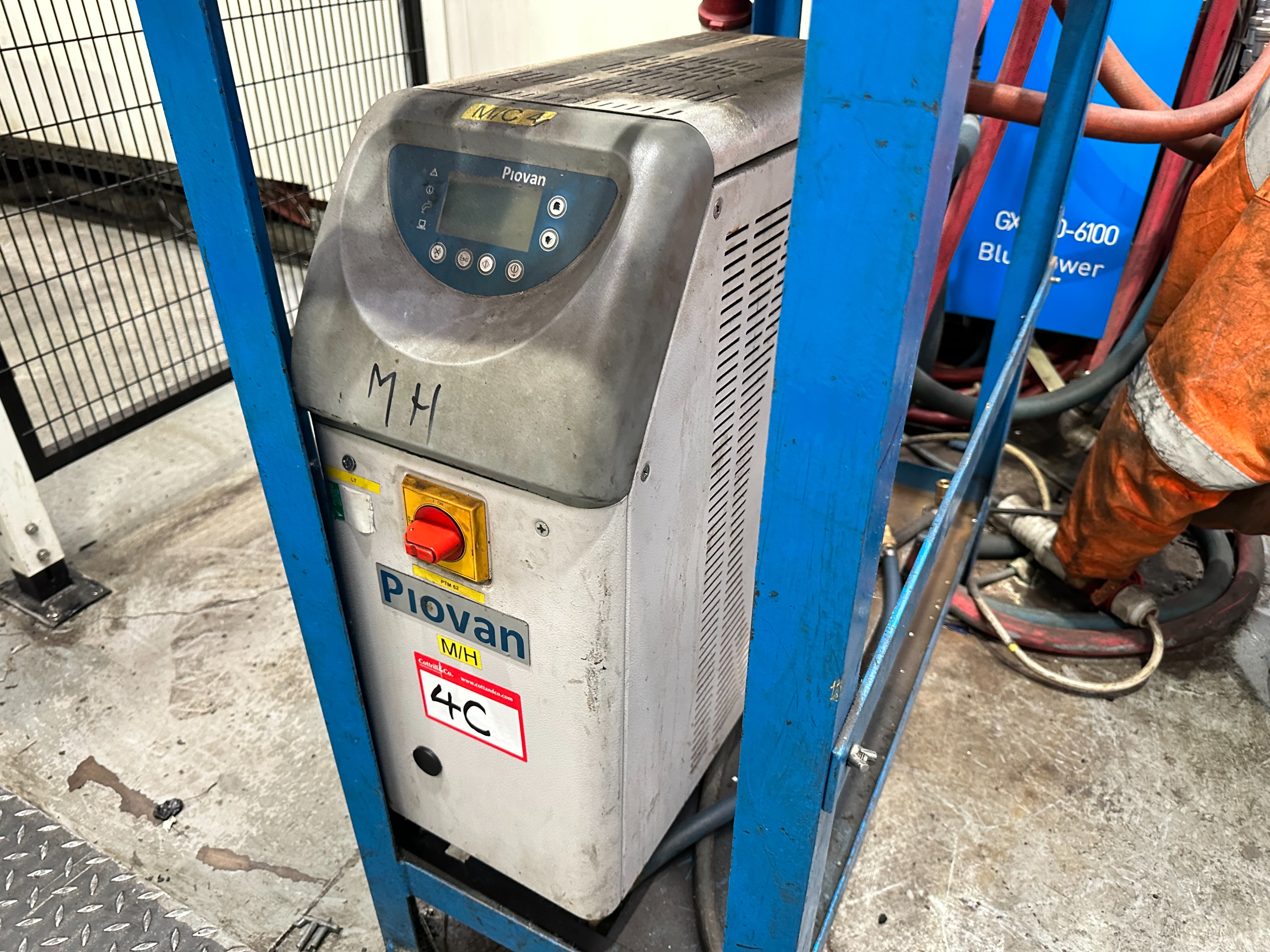 Piovan THW12 Temperature Controller
