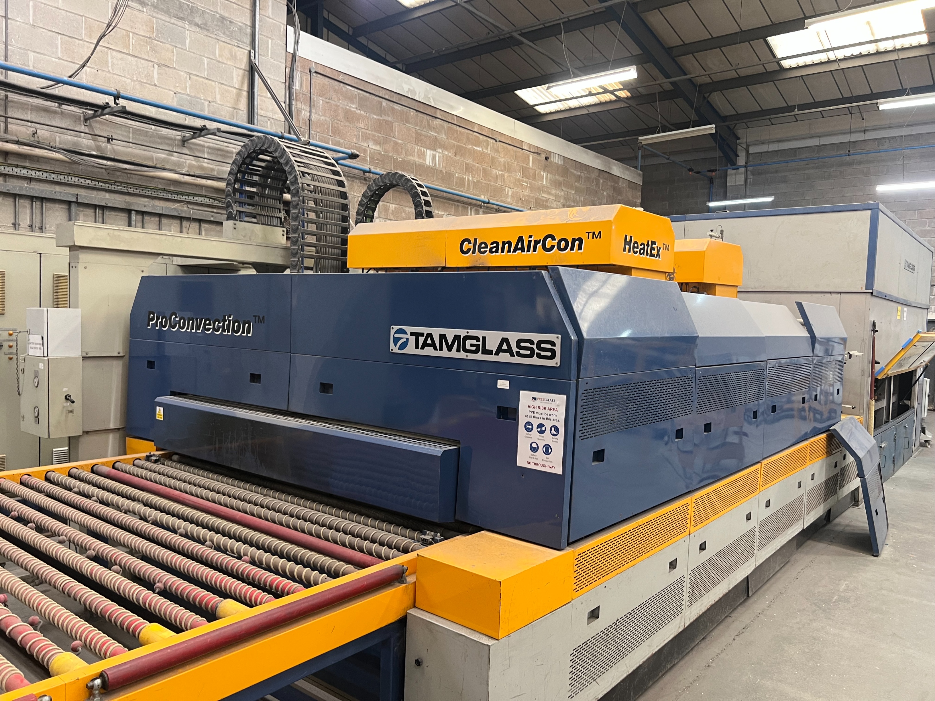Tamglass Pro Convection 2136-CS-10-L Horizontal Flat Glass Tempering ...