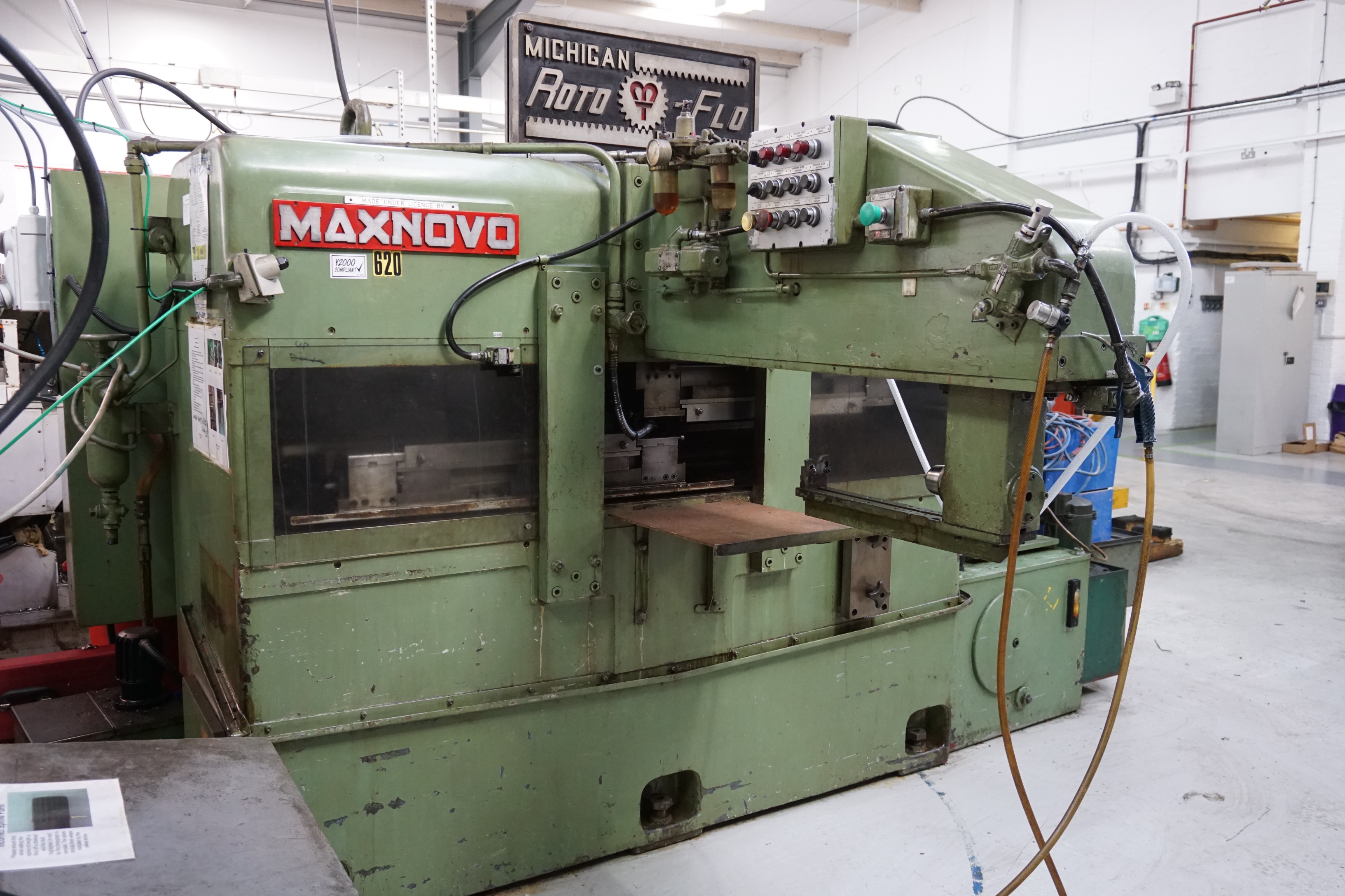 Maxnovo Michigan Rotoflow Cold Forming Machine