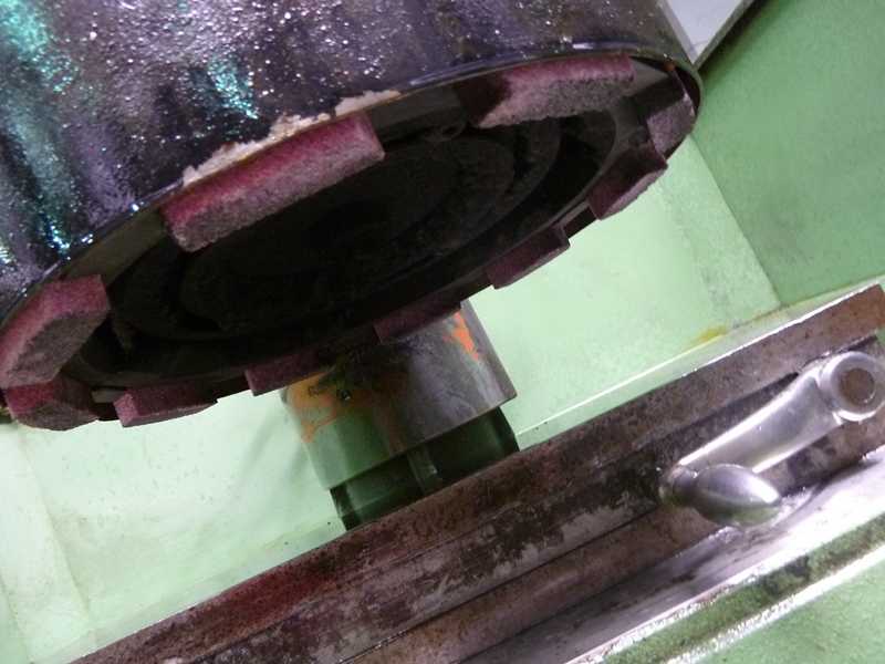 Comec Model RP330C Vertical Wheel Segmented Grinder