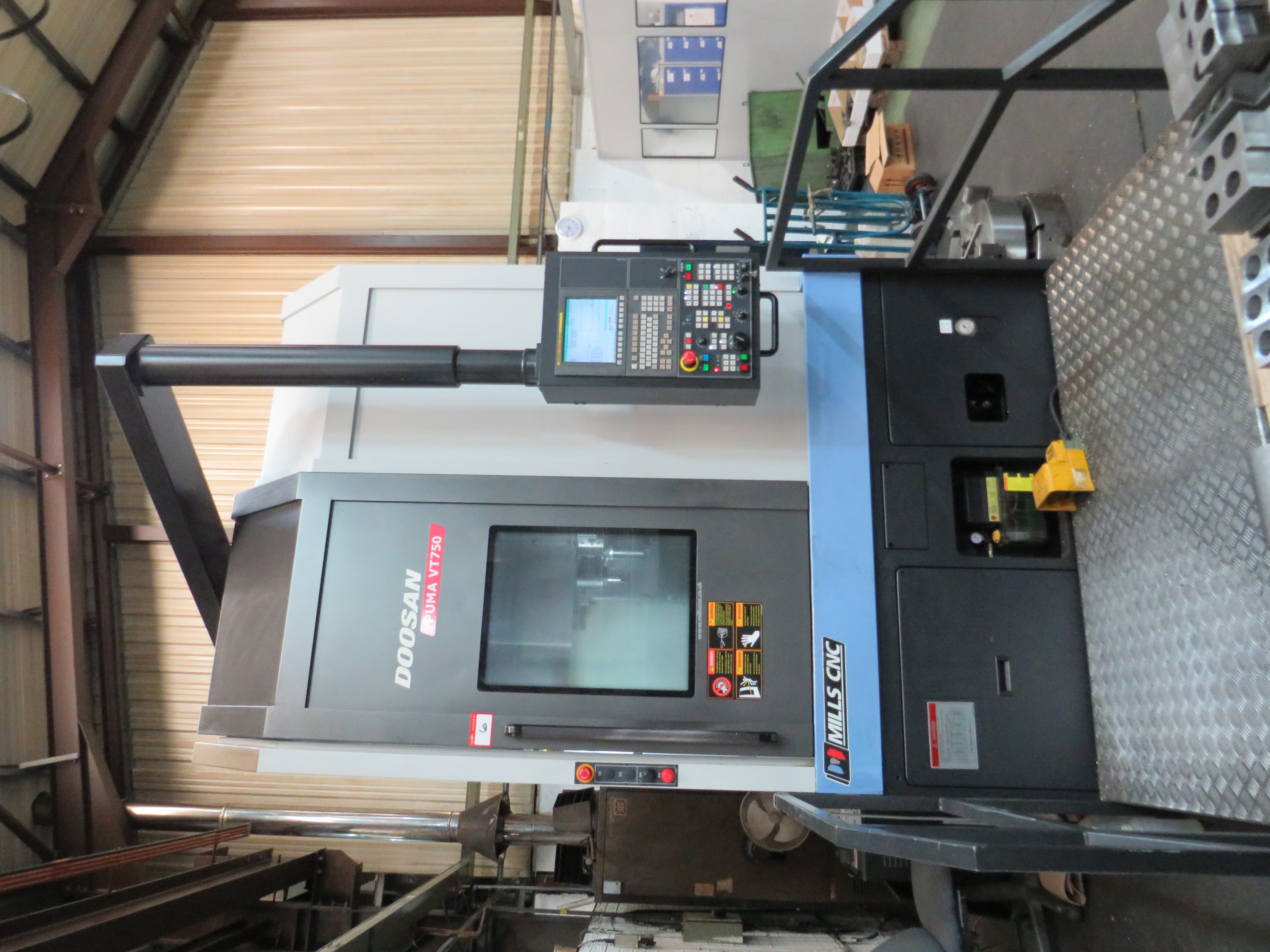 Doosan Puma VT750 CNC Vertical Lathe