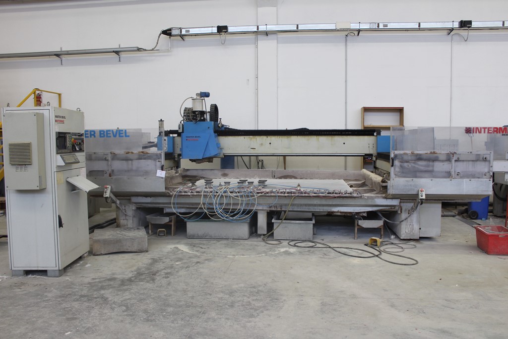 Intermac Type Master Bevel 2300 CNC Machining Centre
