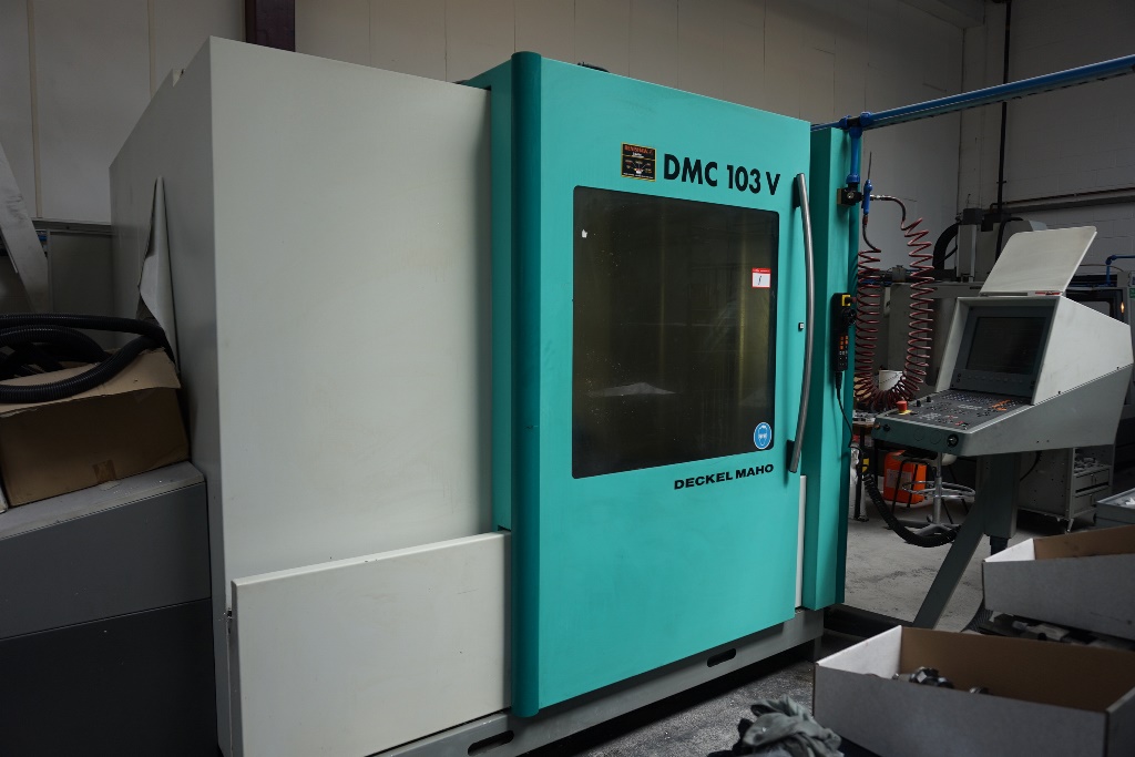 Deckel Maho DMC 103V CNC 3-Axis Vertical Milling Machine