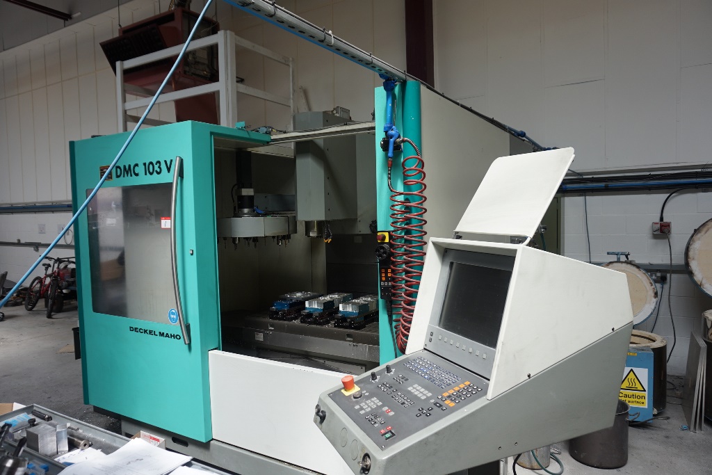 Deckel Maho DMC 103V CNC 3-Axis Vertical Milling Machine