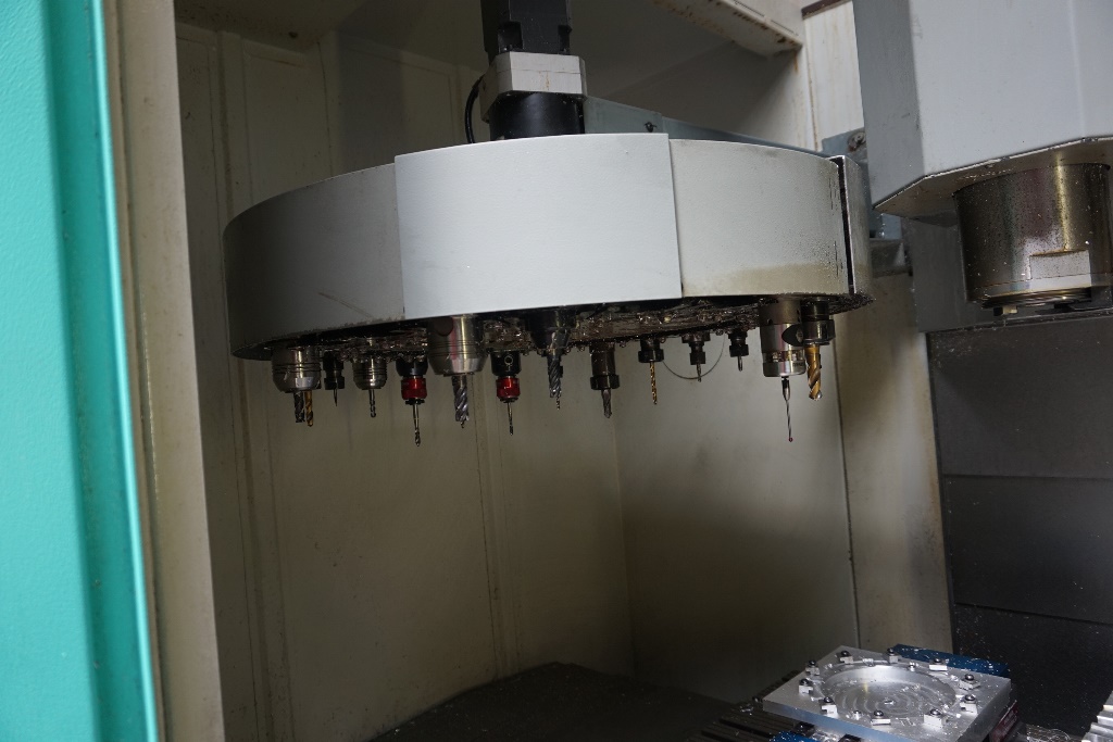 Deckel Maho DMC 103V CNC 3-Axis Vertical Milling Machine