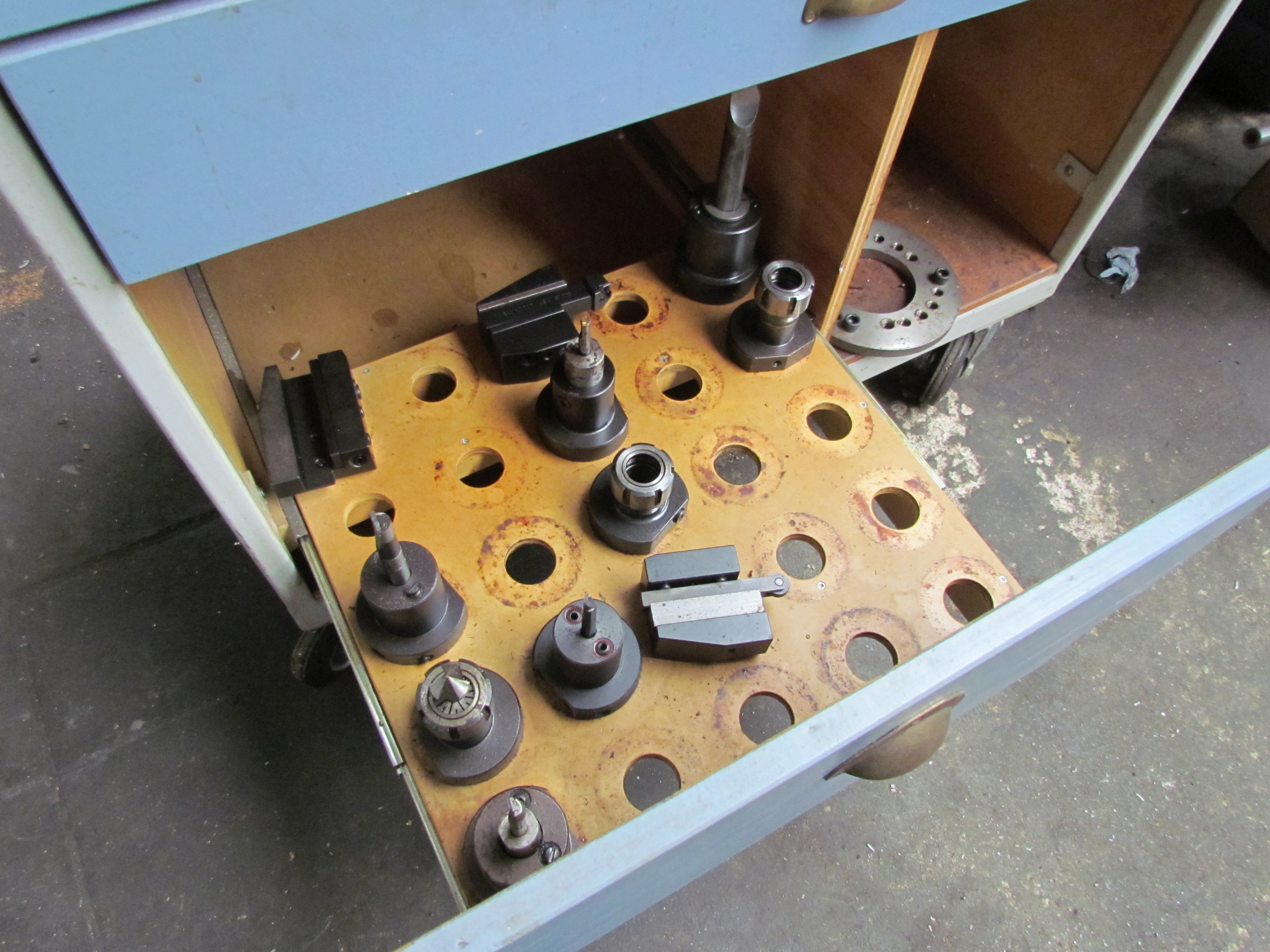 Cincinnati Falcon 200 CNC Lathe