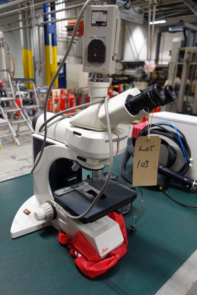 Leica Model DMLM Microscope
