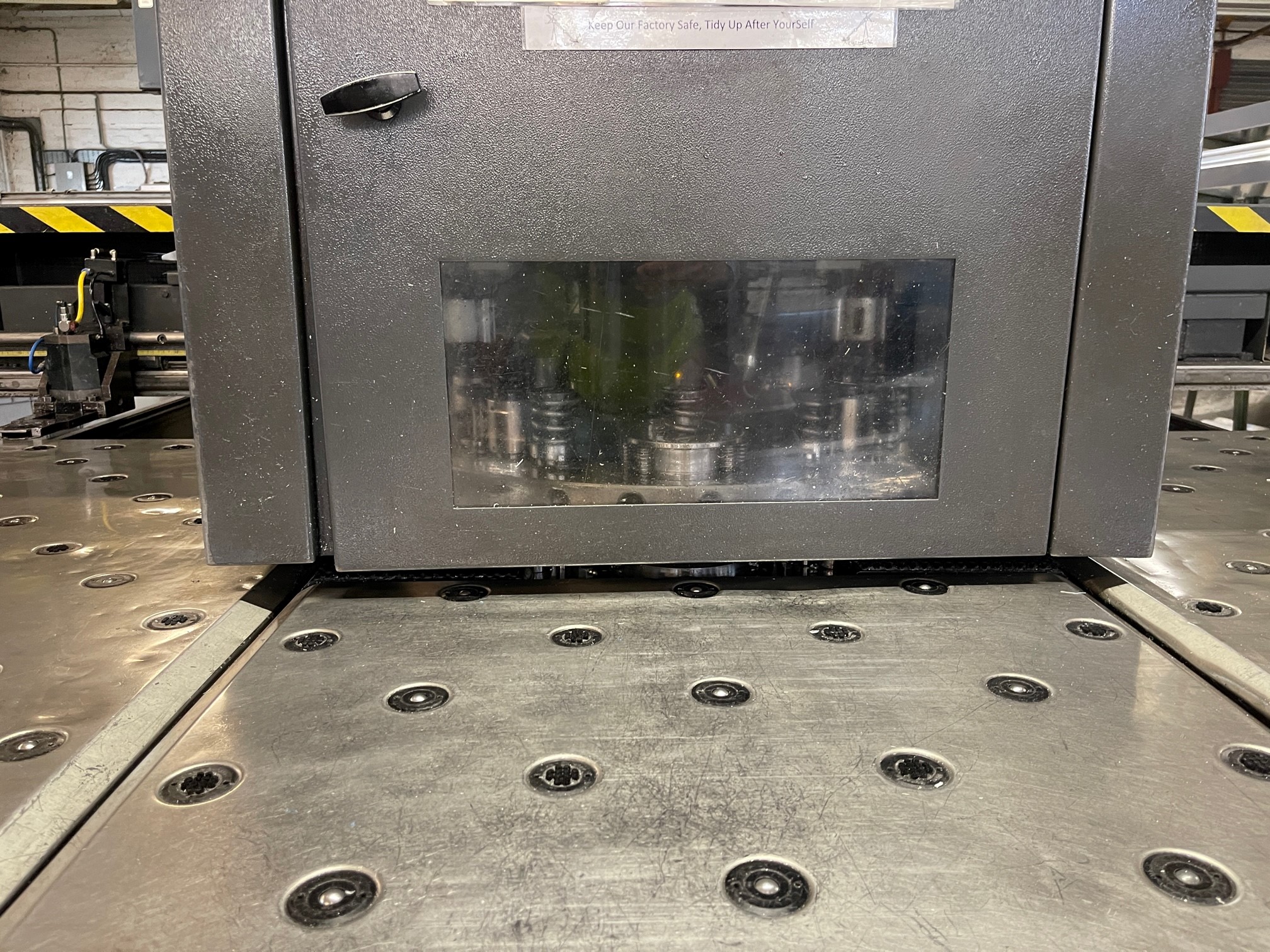 LVD Strippit 20 ton, 20 Station Turret Punch