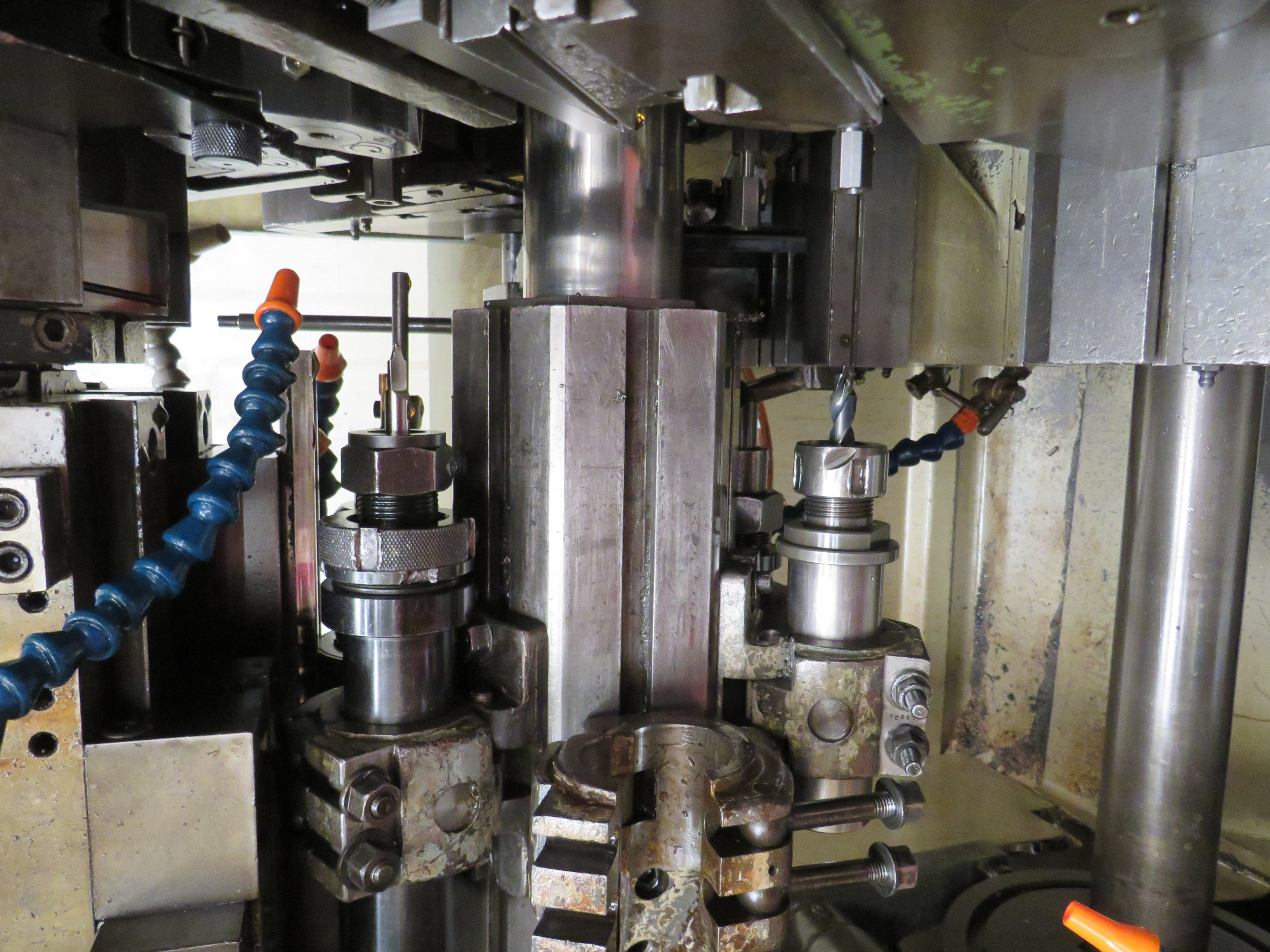 Wickman 1" x 6-Spindle Bar Automatic Lathe