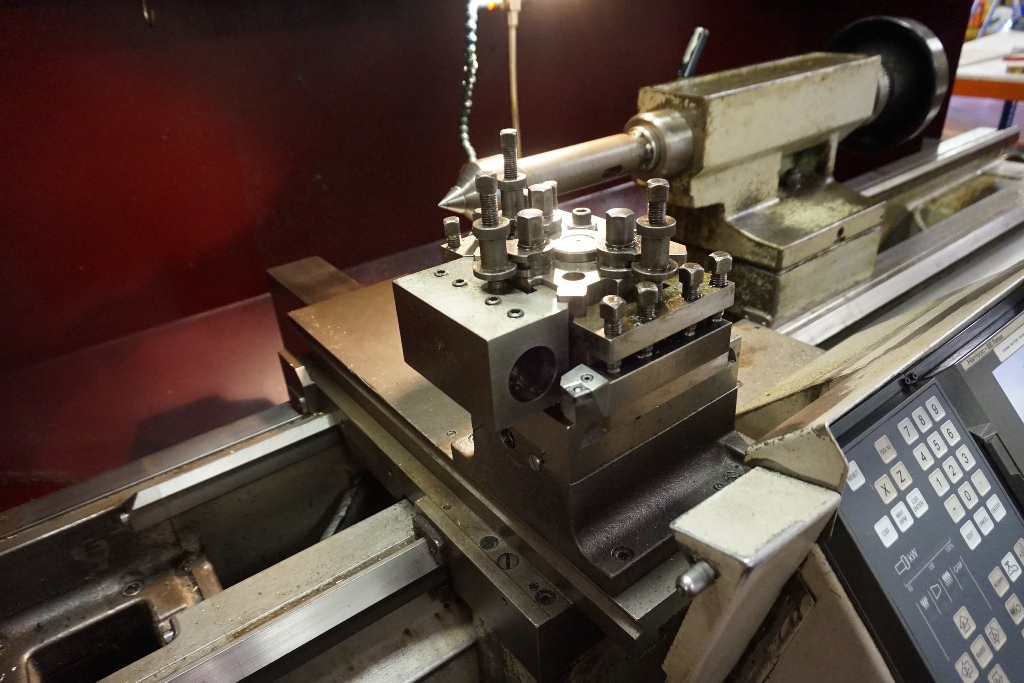 Harrison Alpha 550 Plus Computerised CNC Gap Bed Lathe