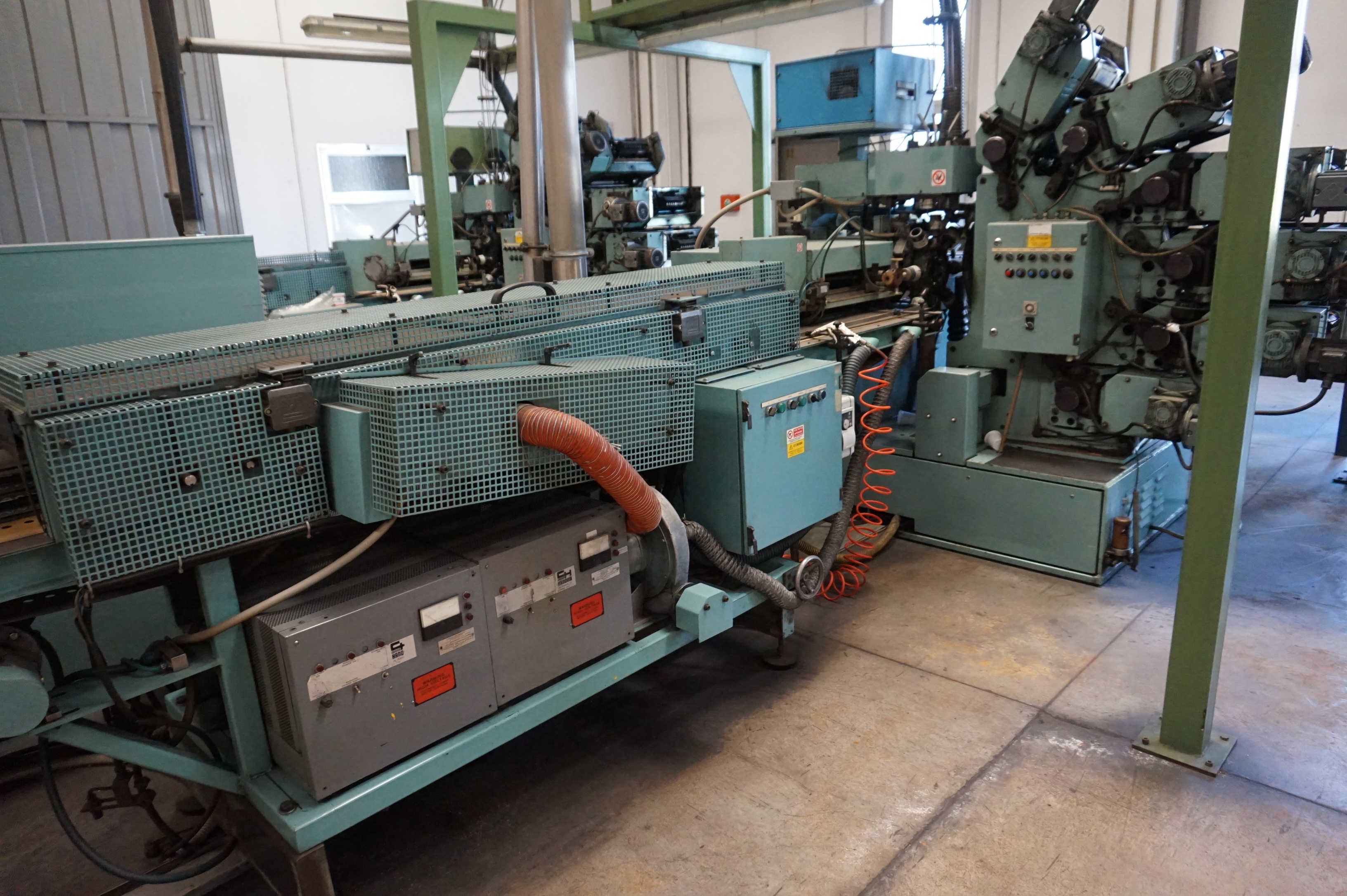 VAN DAM 560UV 6 Colour Dry Offset Cup Printing Machine