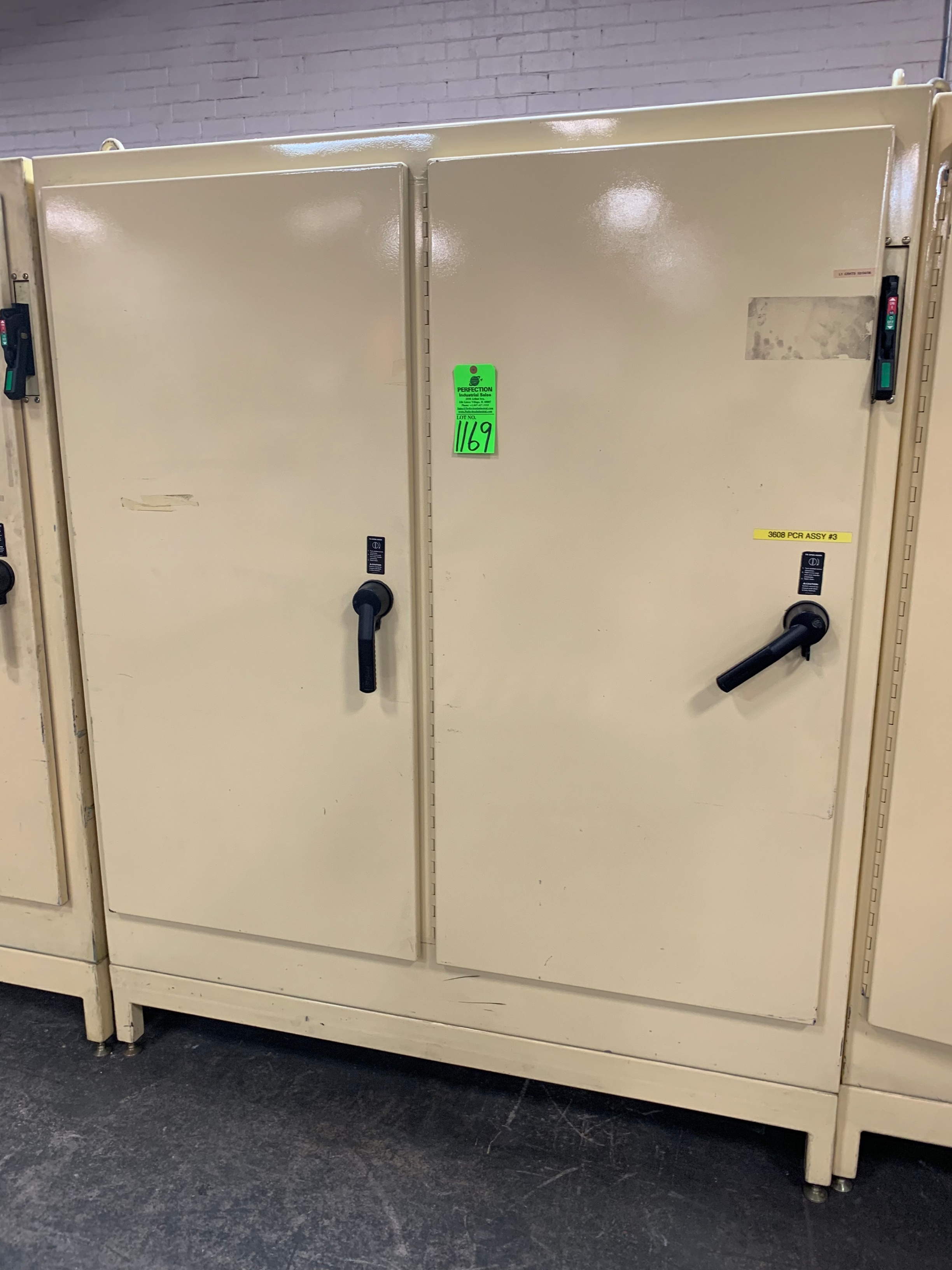 Control Cabinet w/ Contents Including All Electrical Relays, Contactors ...