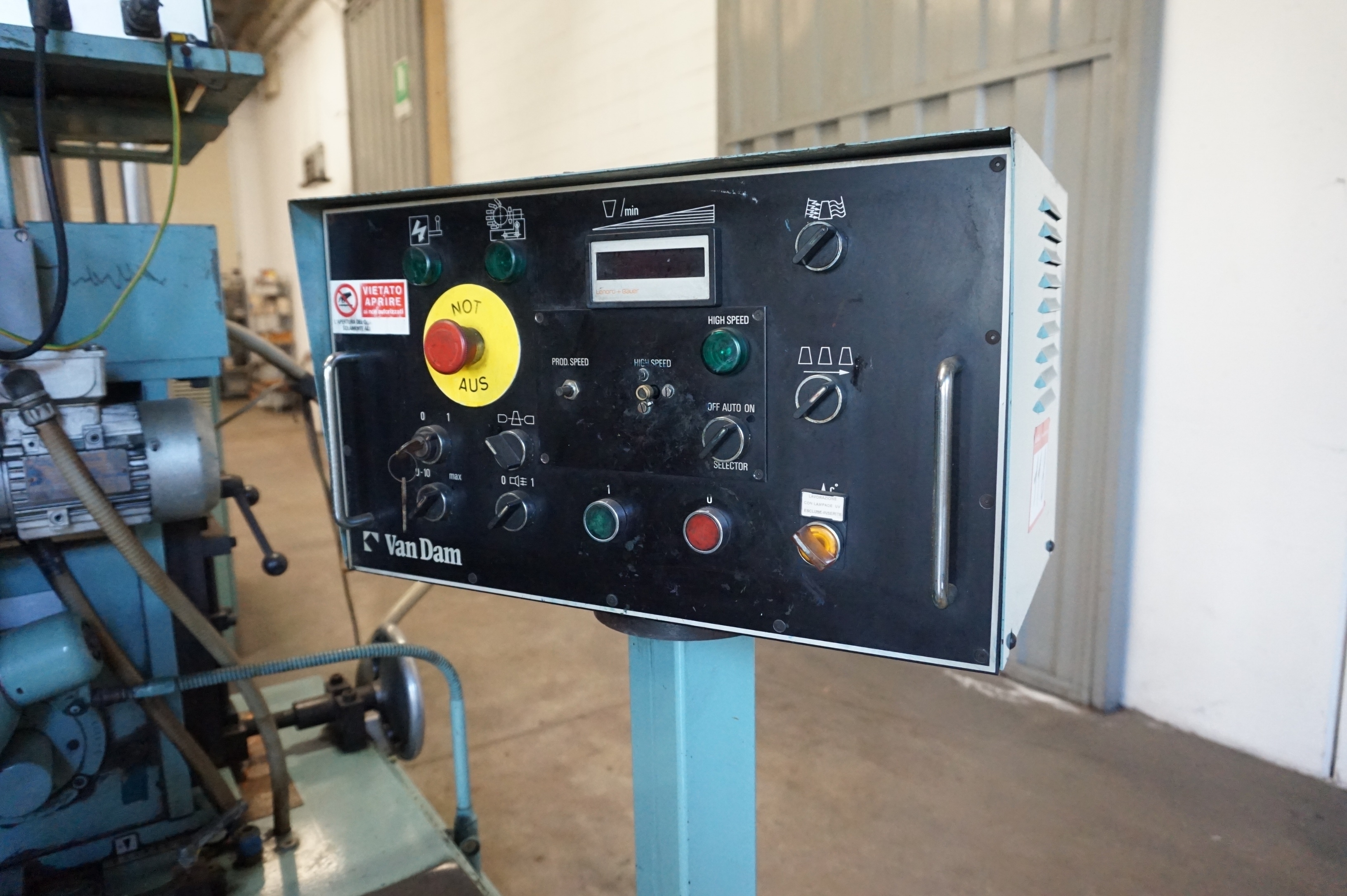 VAN DAM 560UV 6 Colour Dry Offset Cup Printing Machine