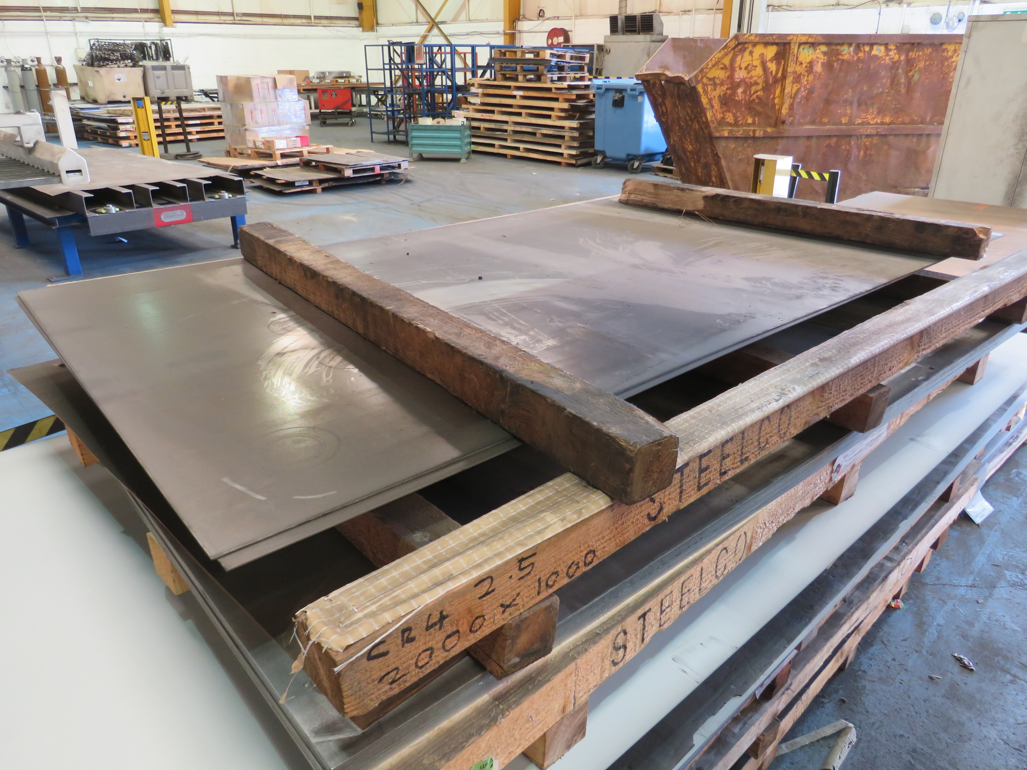 Qty Material Stock - Sheet Metal