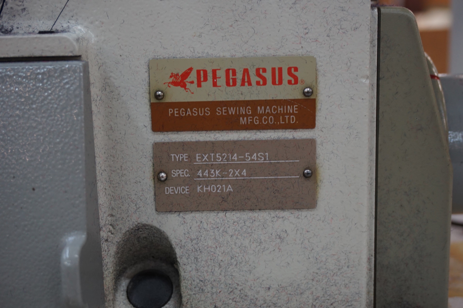 Pegasus EXT Series EXT5214-54S1 Over Edger Sewing Machine