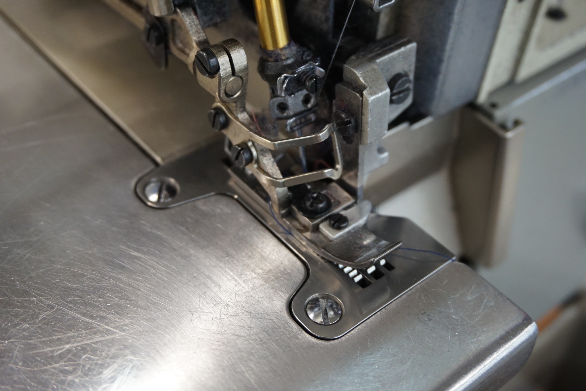 Pegasus EX5214-M03 Twin Needle Overlocking Machine