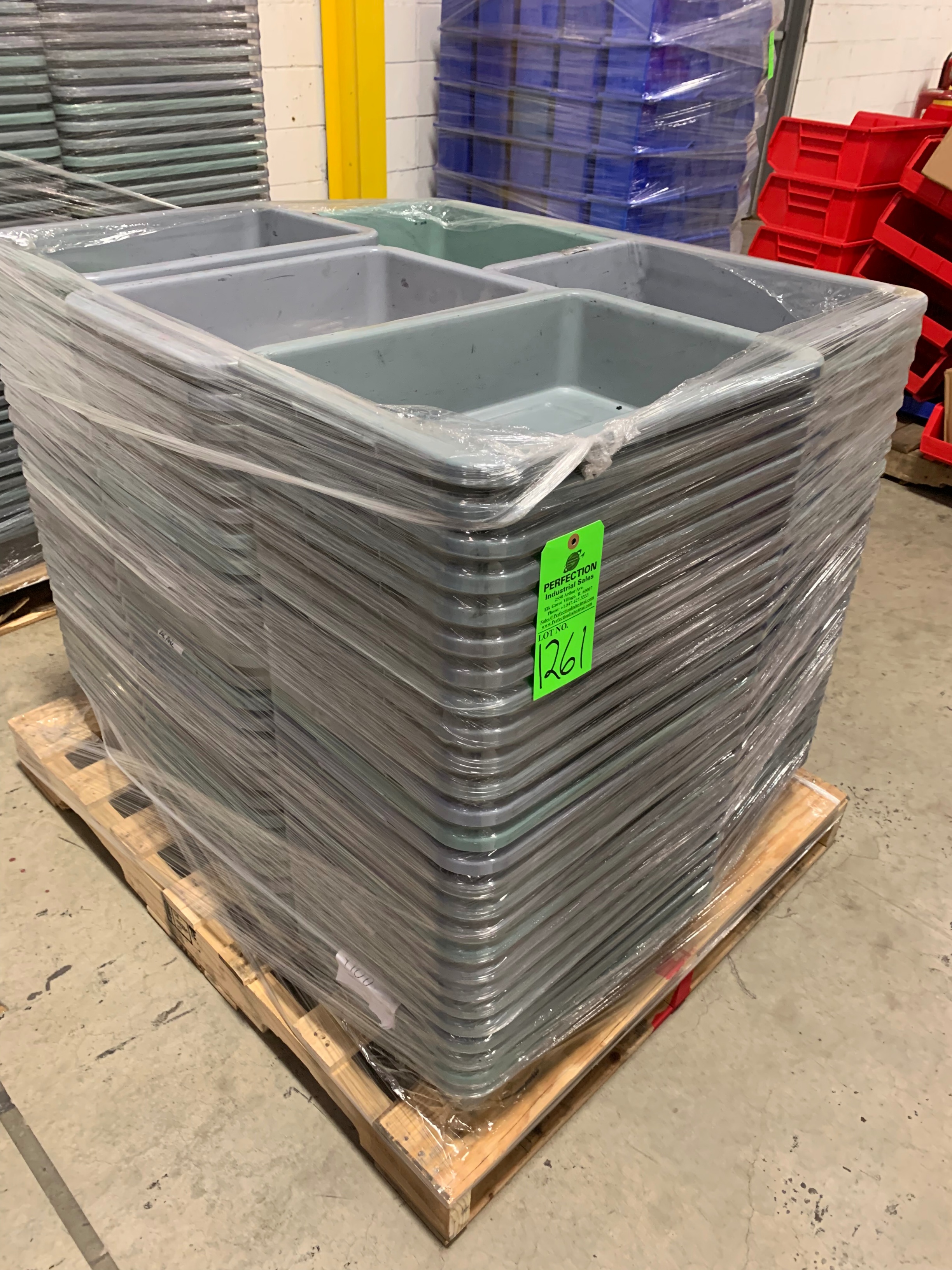 Lot of Plastic Parts Bins