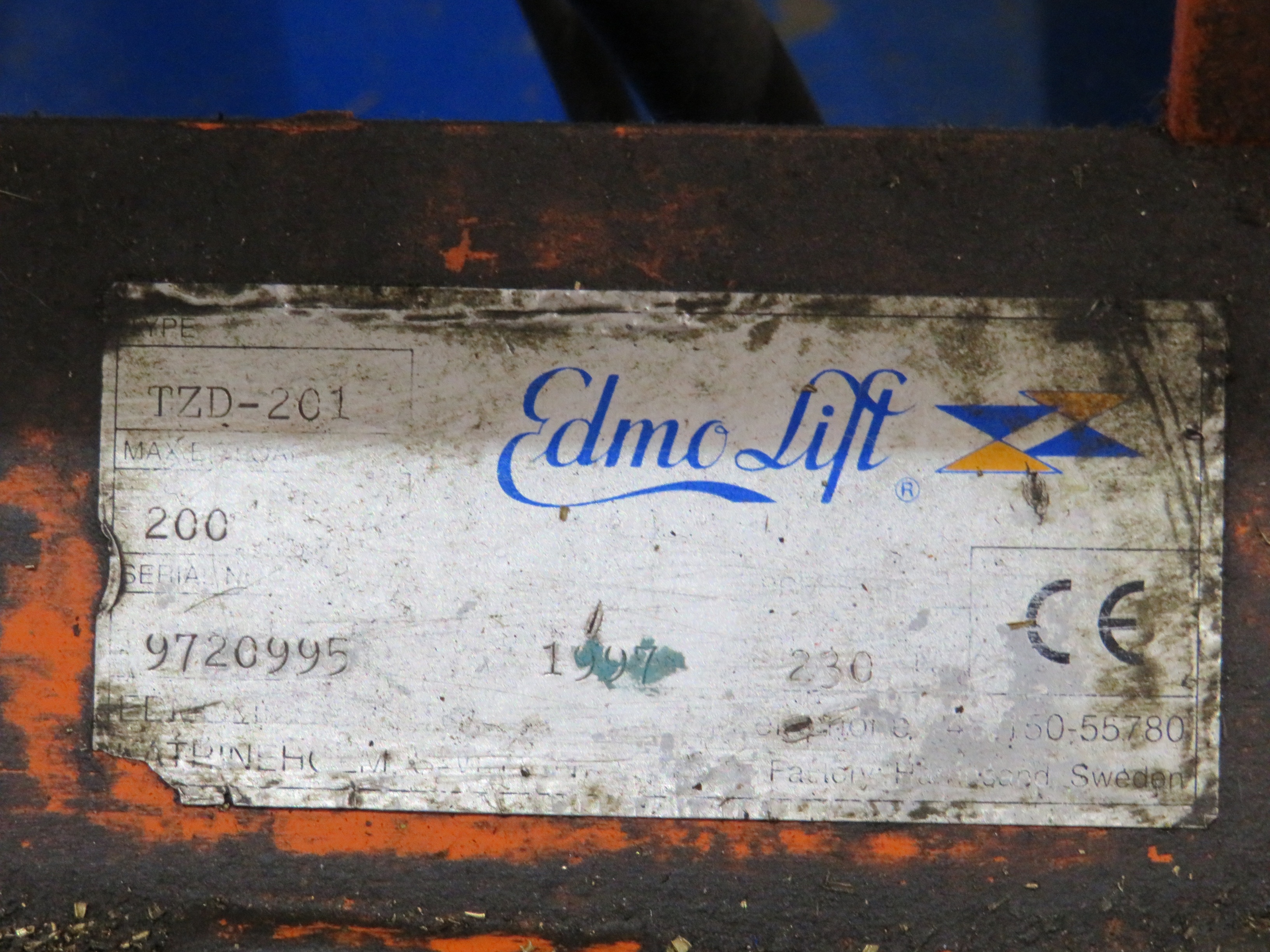 Edmo Tool Lift Model TZD-201