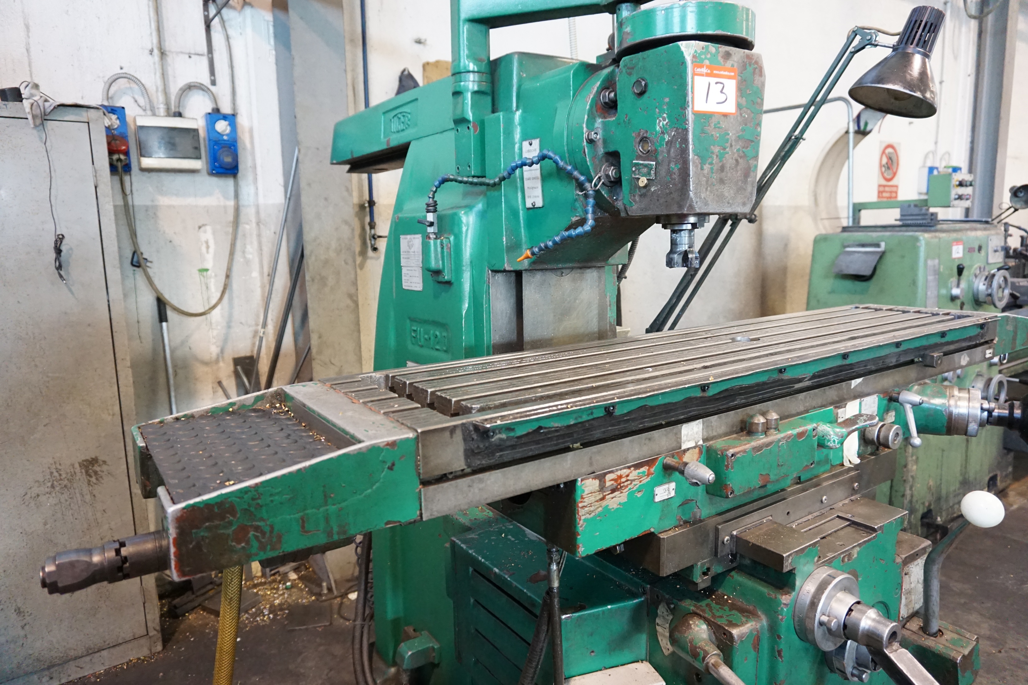 Tiger FU120 Milling Machine