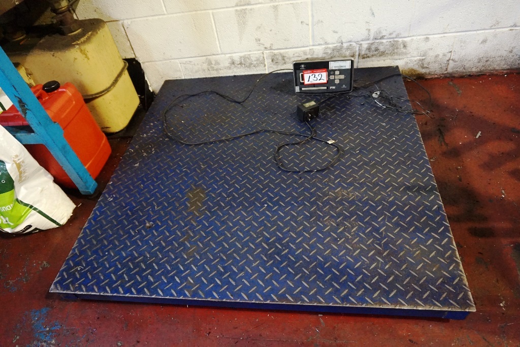 Excell Scales (Approx 2 Ton)