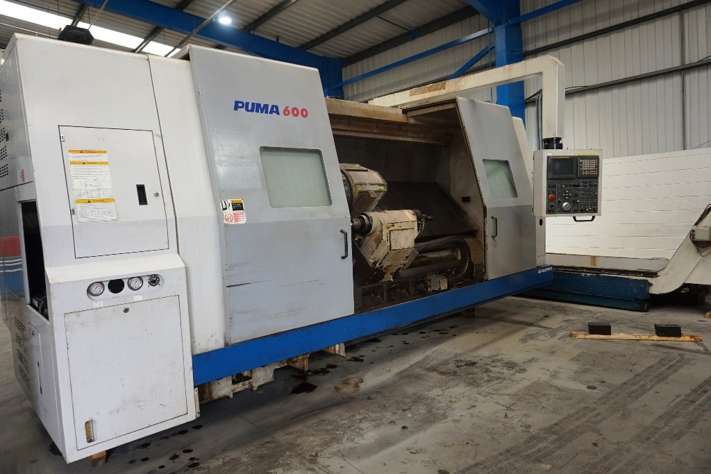 Daewoo Heavy Industries Puma 600 CNC Turning Centre with Fanuc Series ...