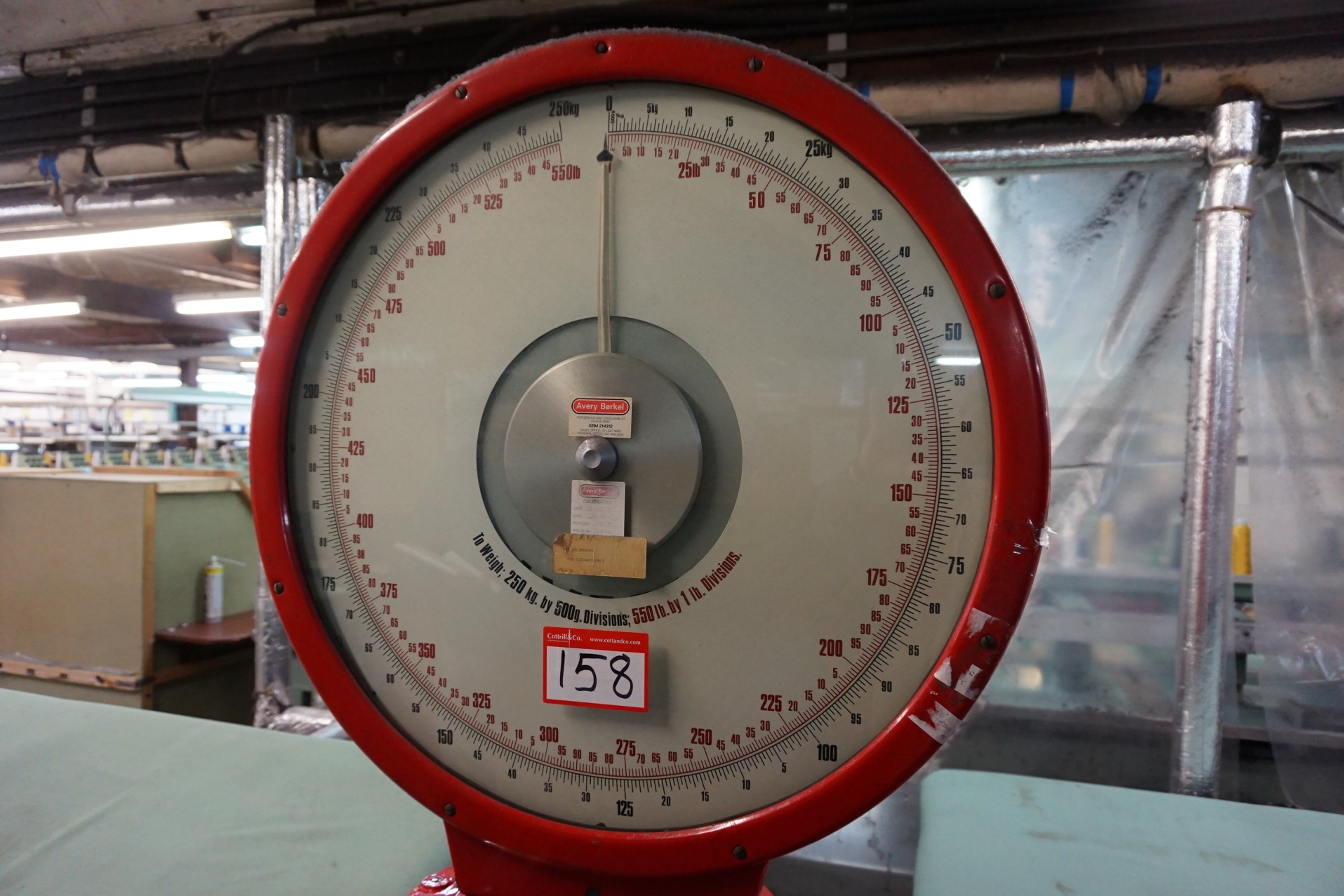 Avery 3207CGE 800 Pound Platform Scale