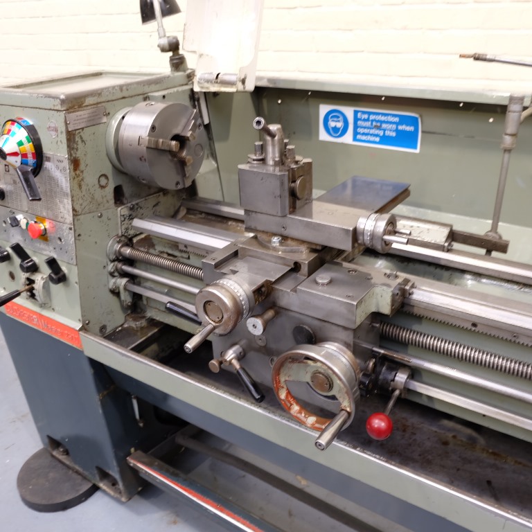 Colchester Master 2500 Gap Bed Centre Lathe