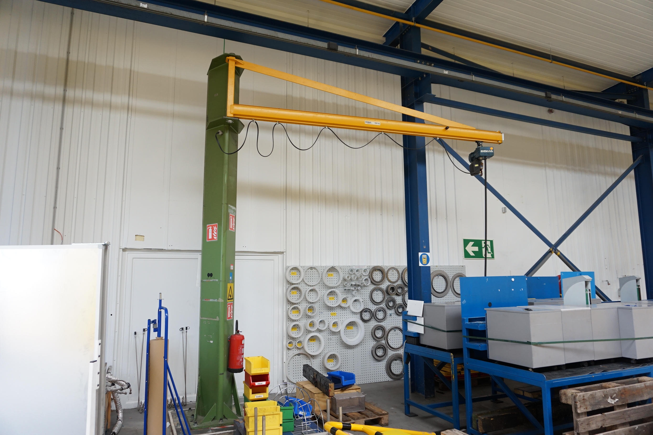 Demag 500kg Jib Crane with Demag Hoist