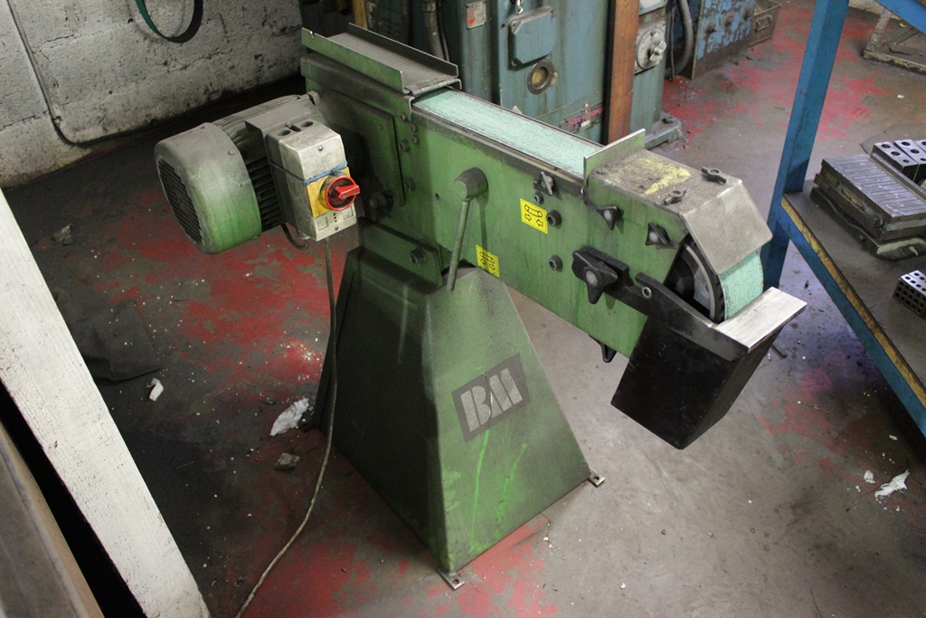 BM 3" Horizontal Belt Linisher with Dust Collection