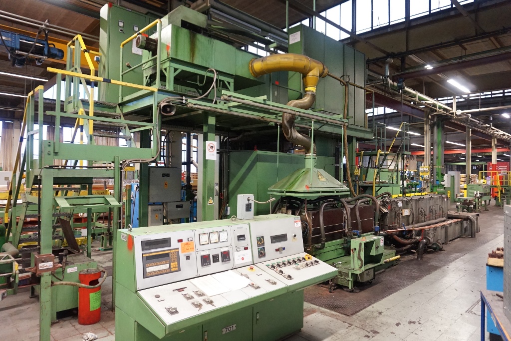 Dual Induction/Annealing Unit with Cooling Section Extraction