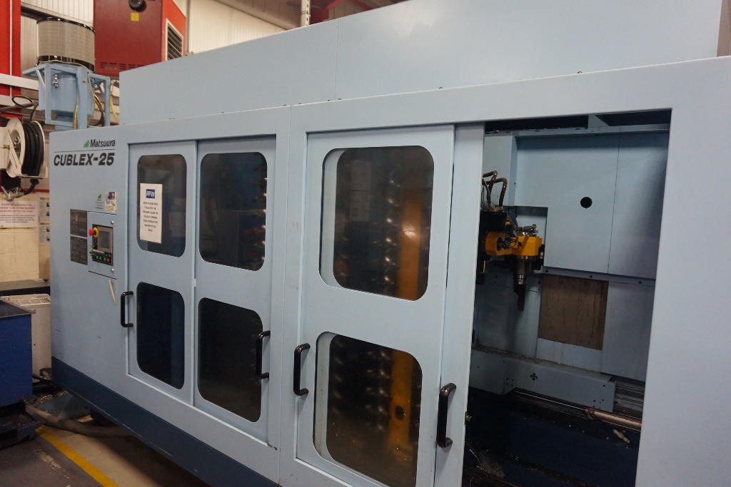 Matsuura Cubex 25 5 Axis Twin Pallet Turning/Milling Machine