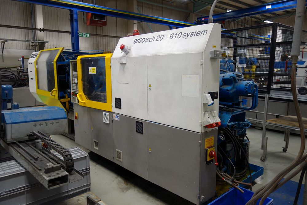 Demag Model 2000-810 Ergotech System 200 Ton Injection Molding Machine