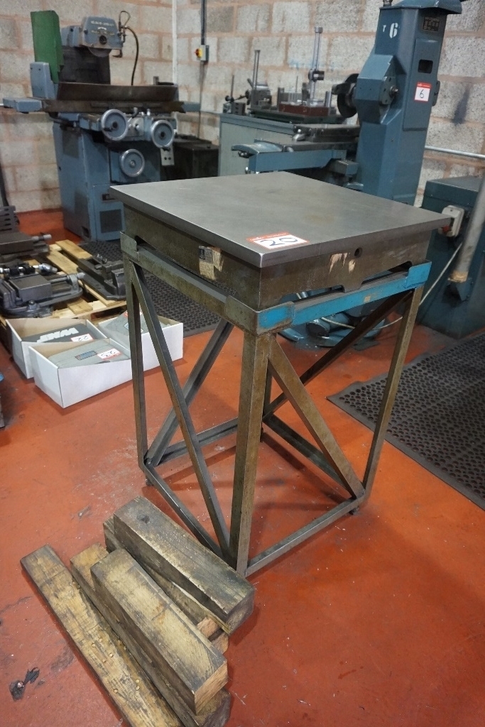 Steel Plate on Stand 2ft x 2ft