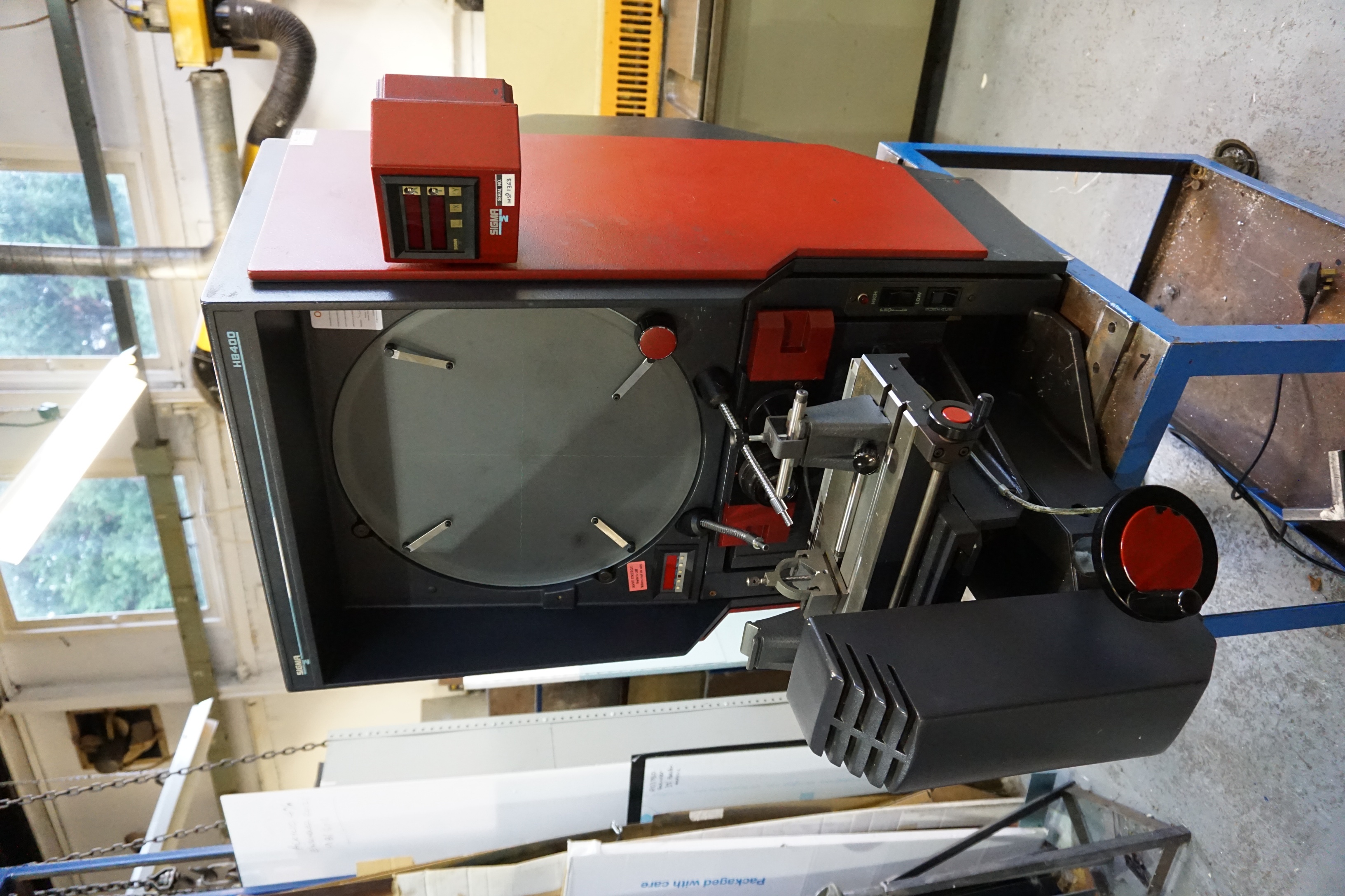 Sigma HB400 Profile Projector