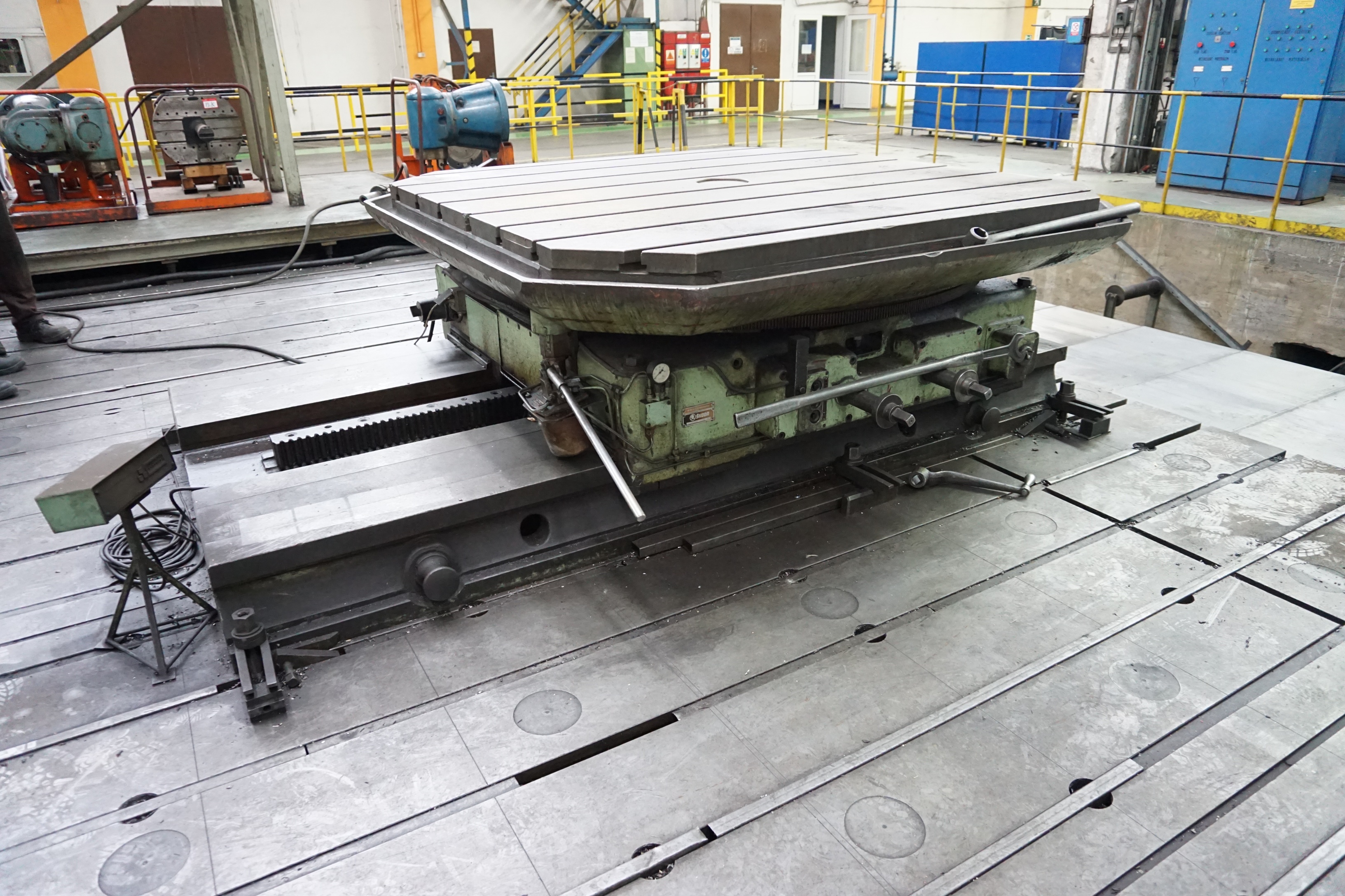 Skoda Powered Rotary Table