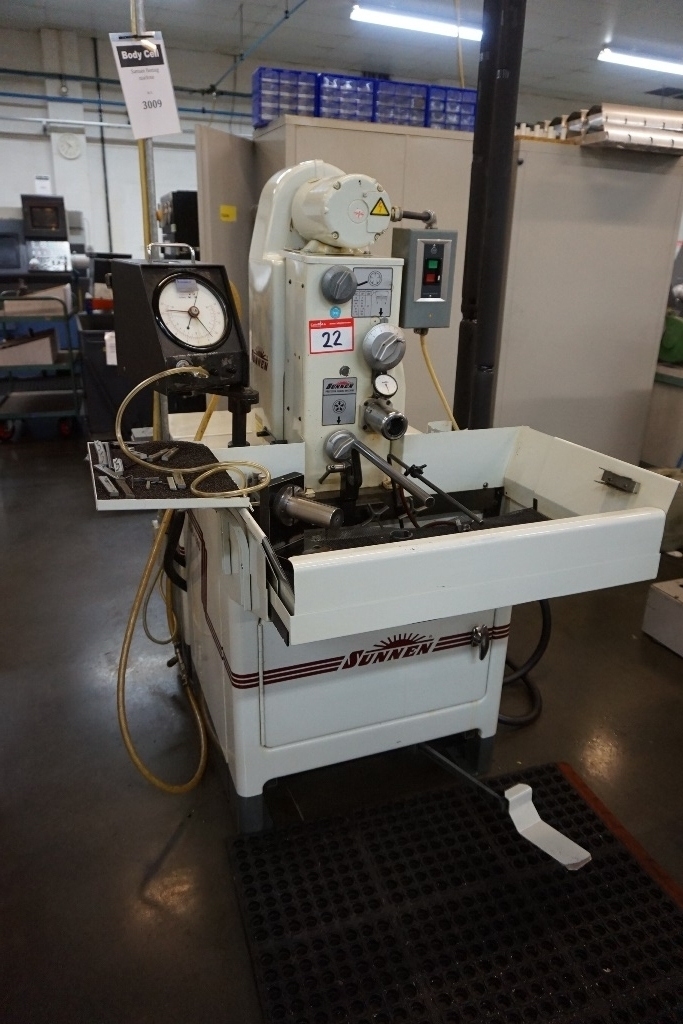 Sunnen Honing Machine