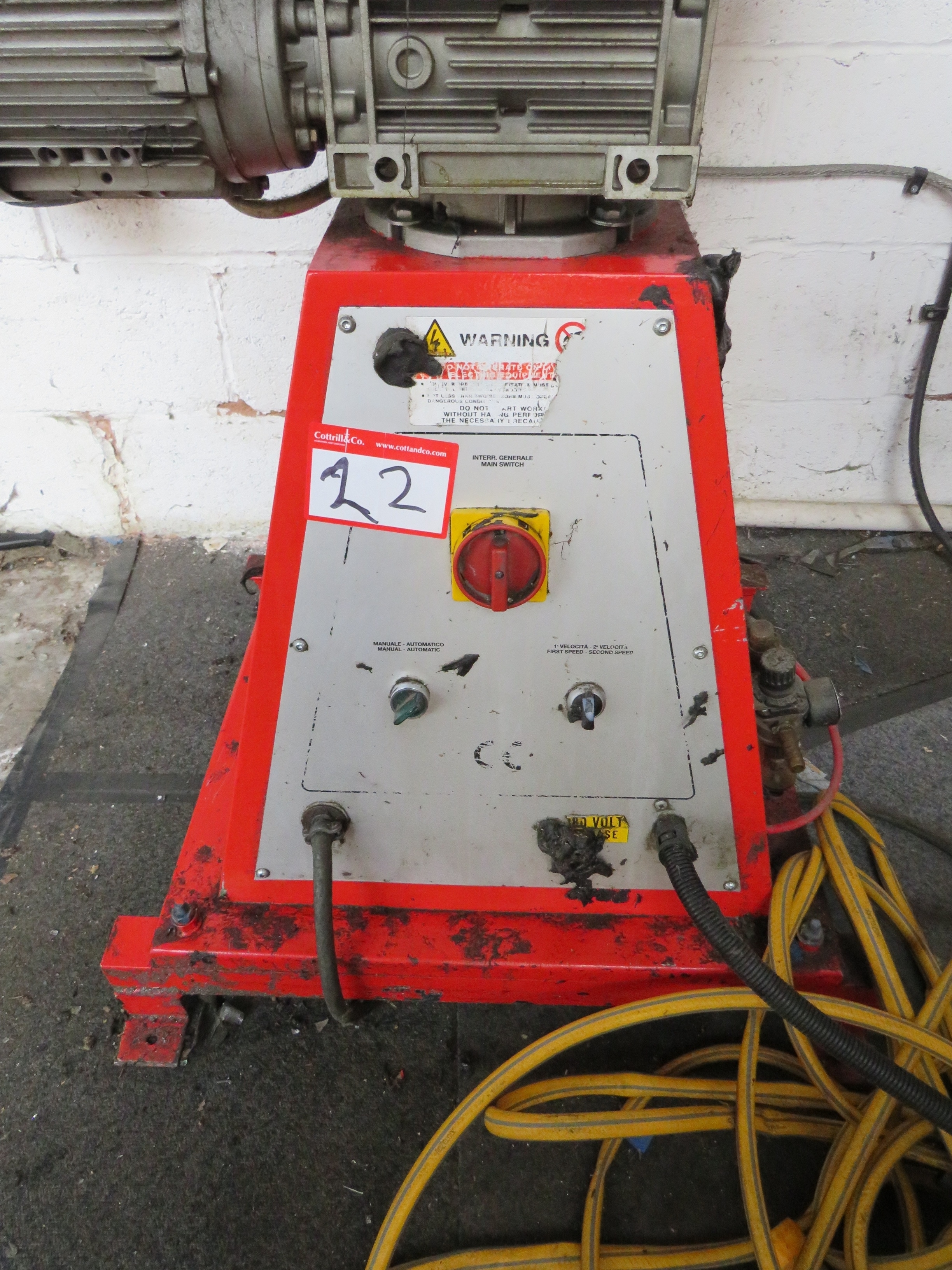 Rotating Hot Melt Table Type M116