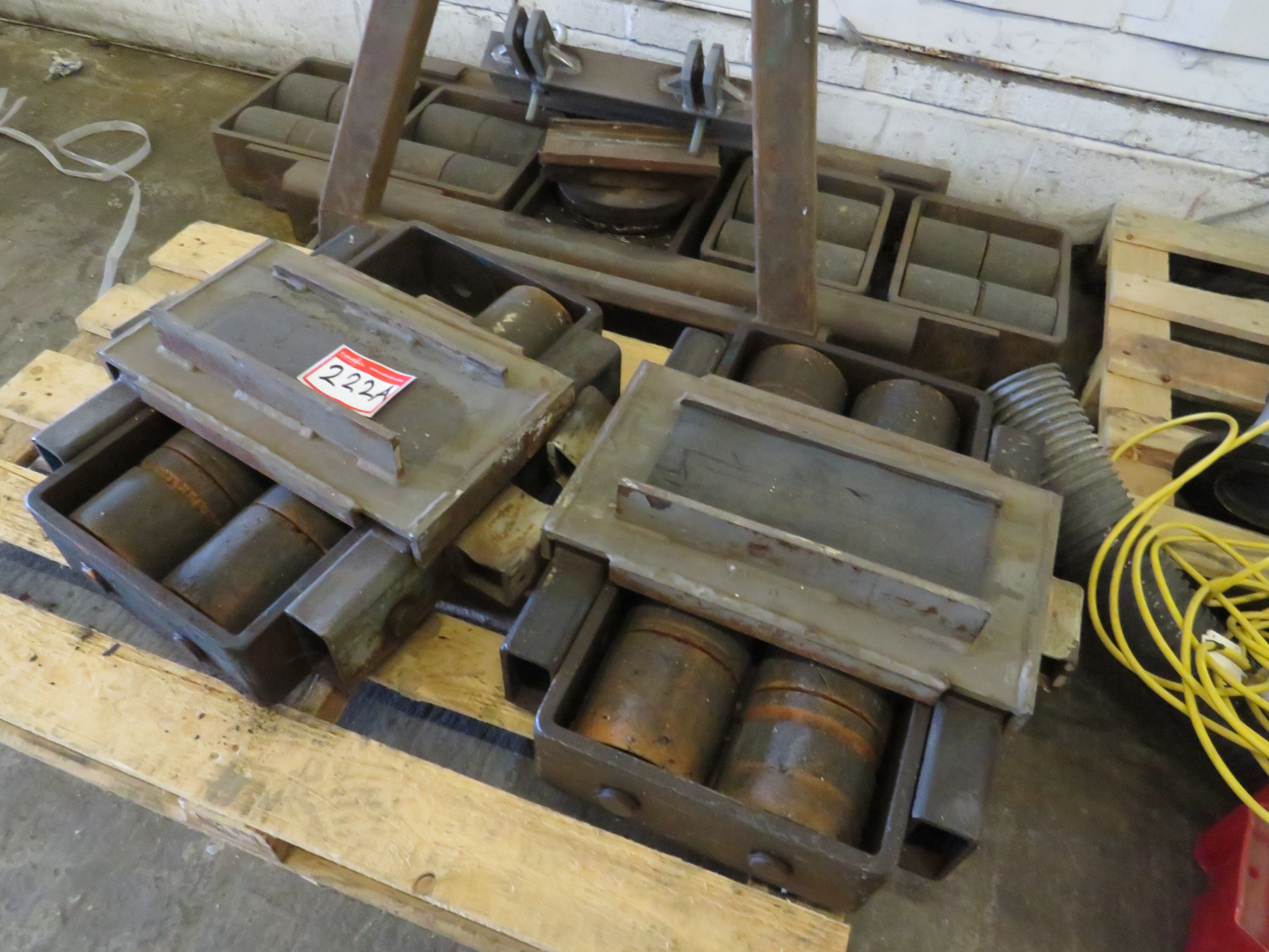 Set of Skates