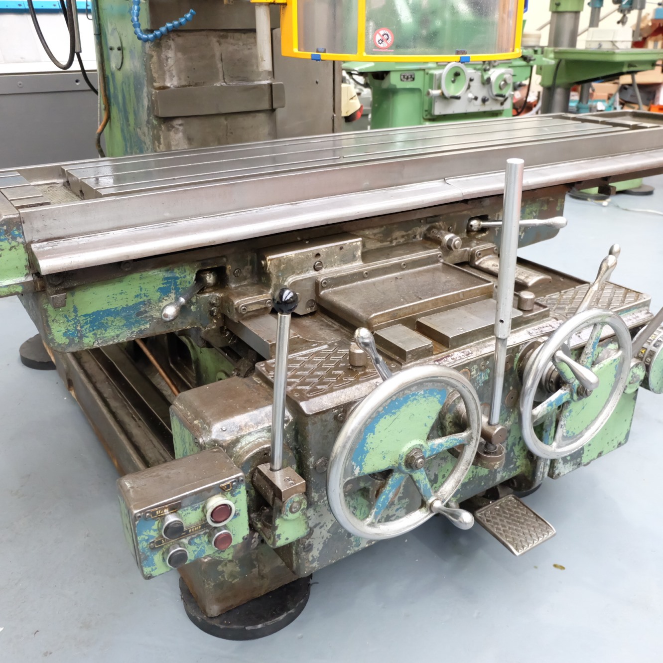 Herbert 47V Vertical Milling Machine