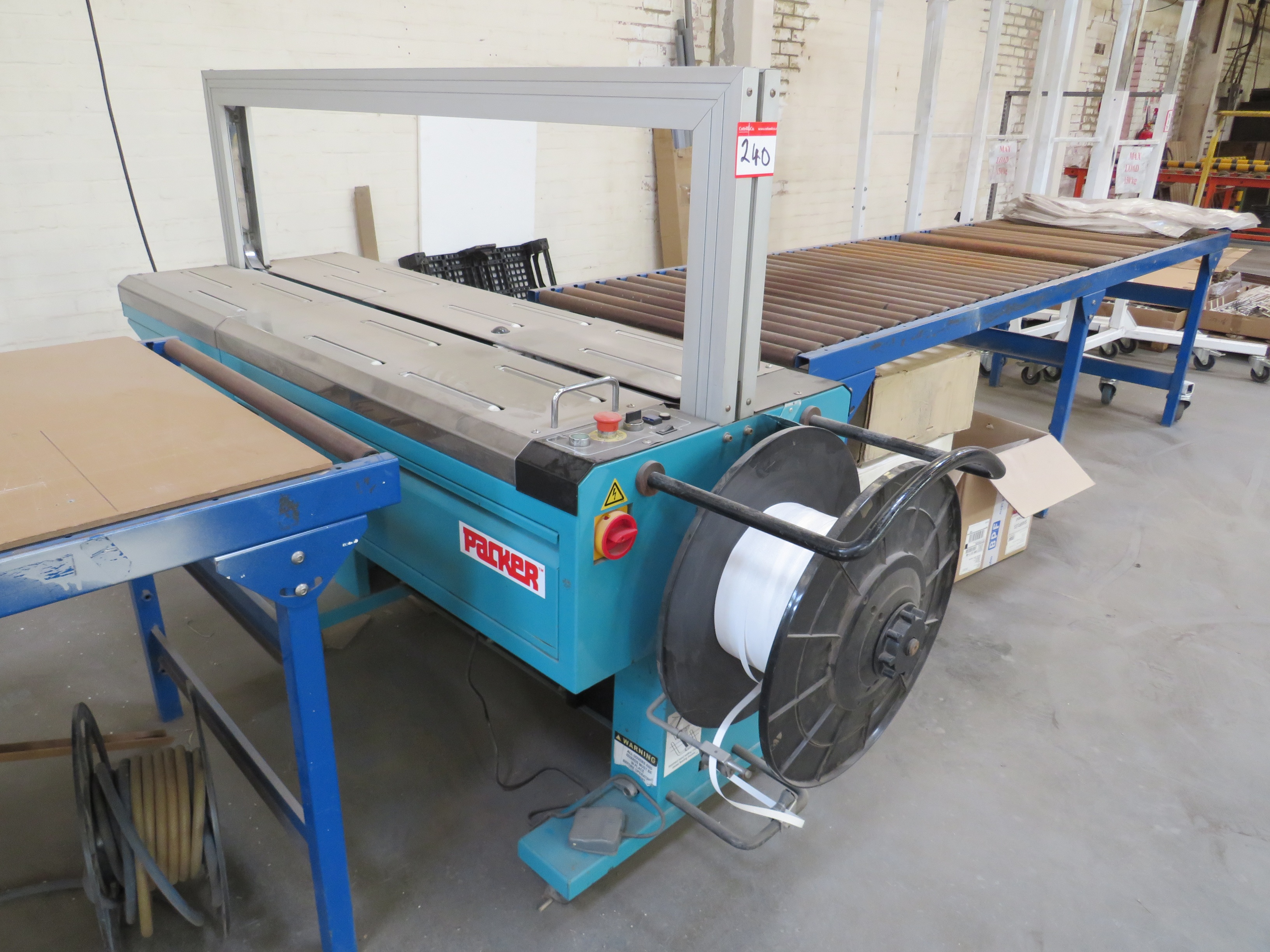 Packer Strapping Machine