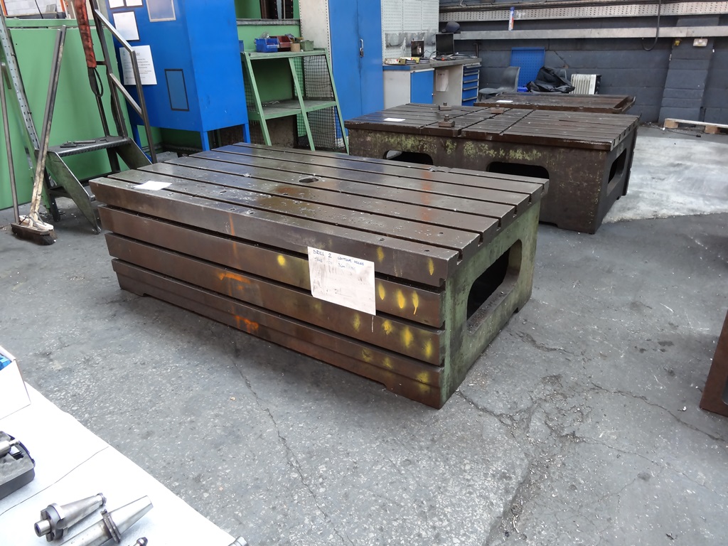 T Slotted Box Table