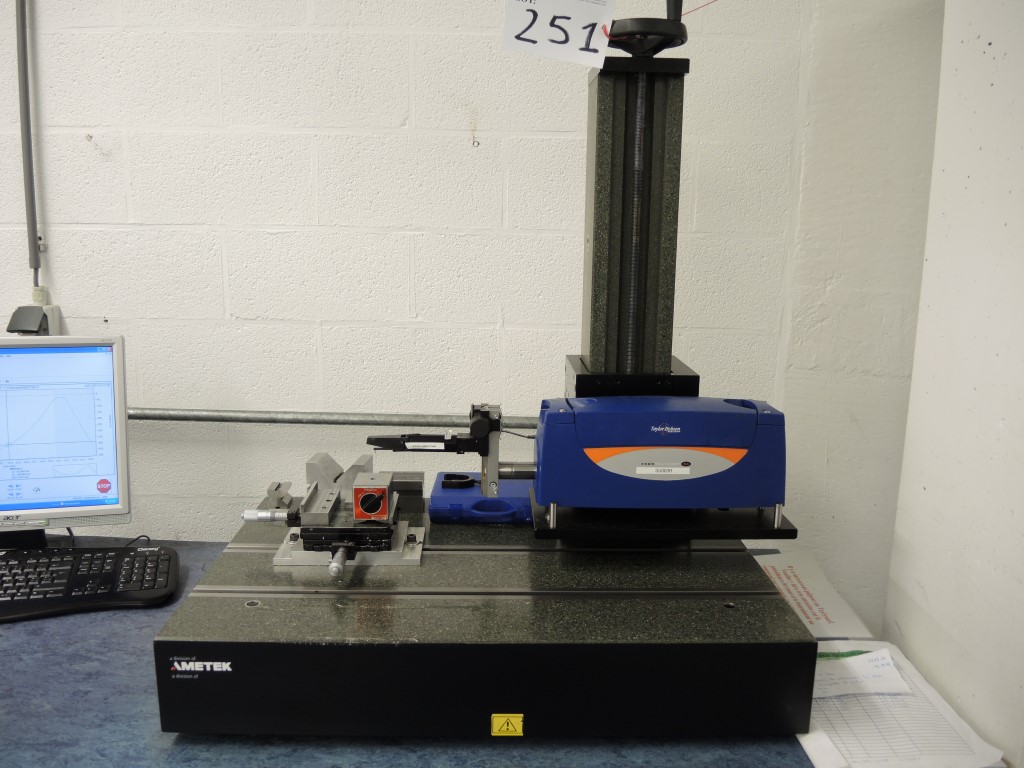 Taylor Hobson Form Talysurf 50 Perthometer