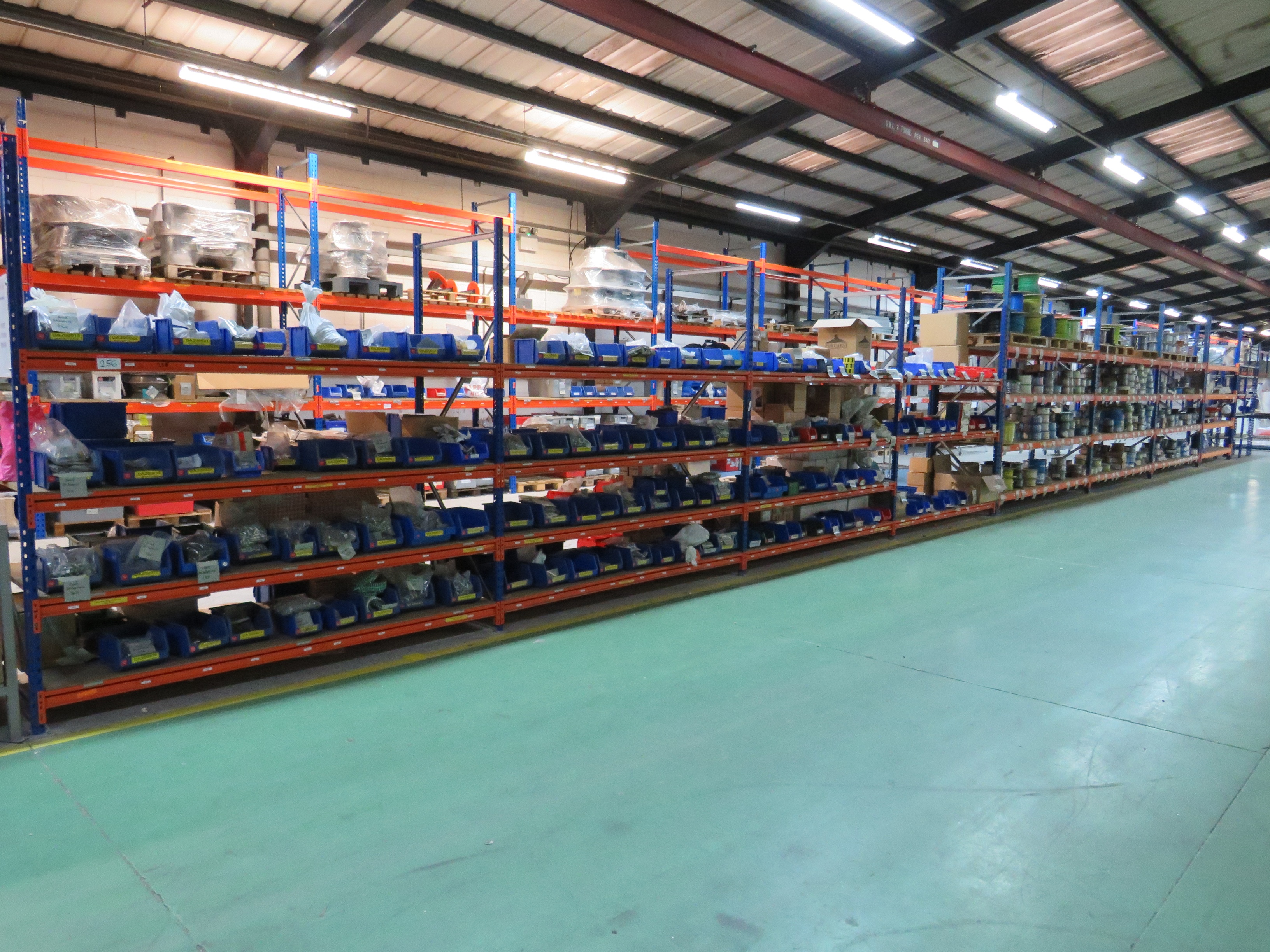 (4) Bays of Racking 2.5m Length x 2.5m High