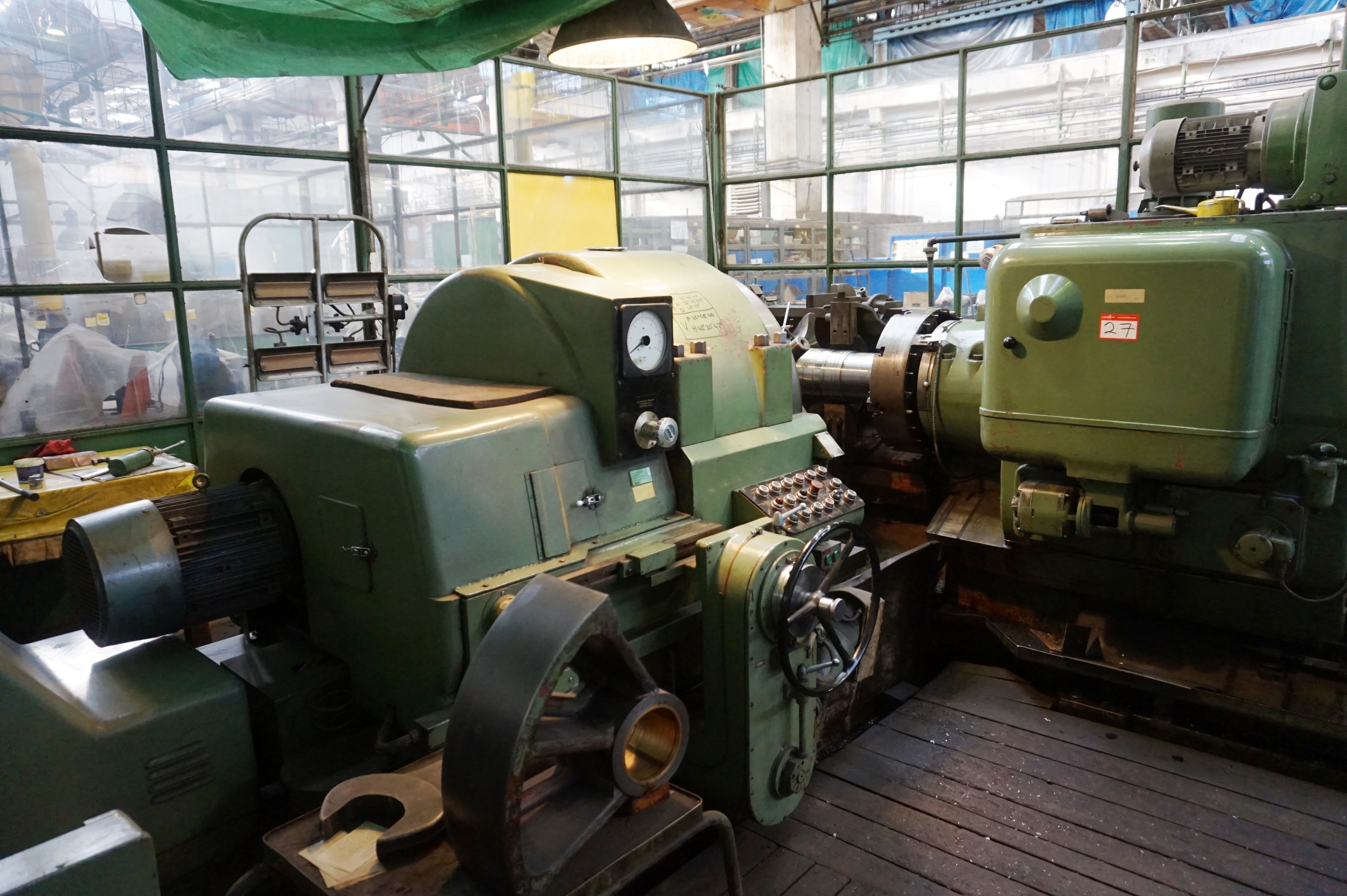 Holroyd Model 5AC Pump Rotor Milling Machine