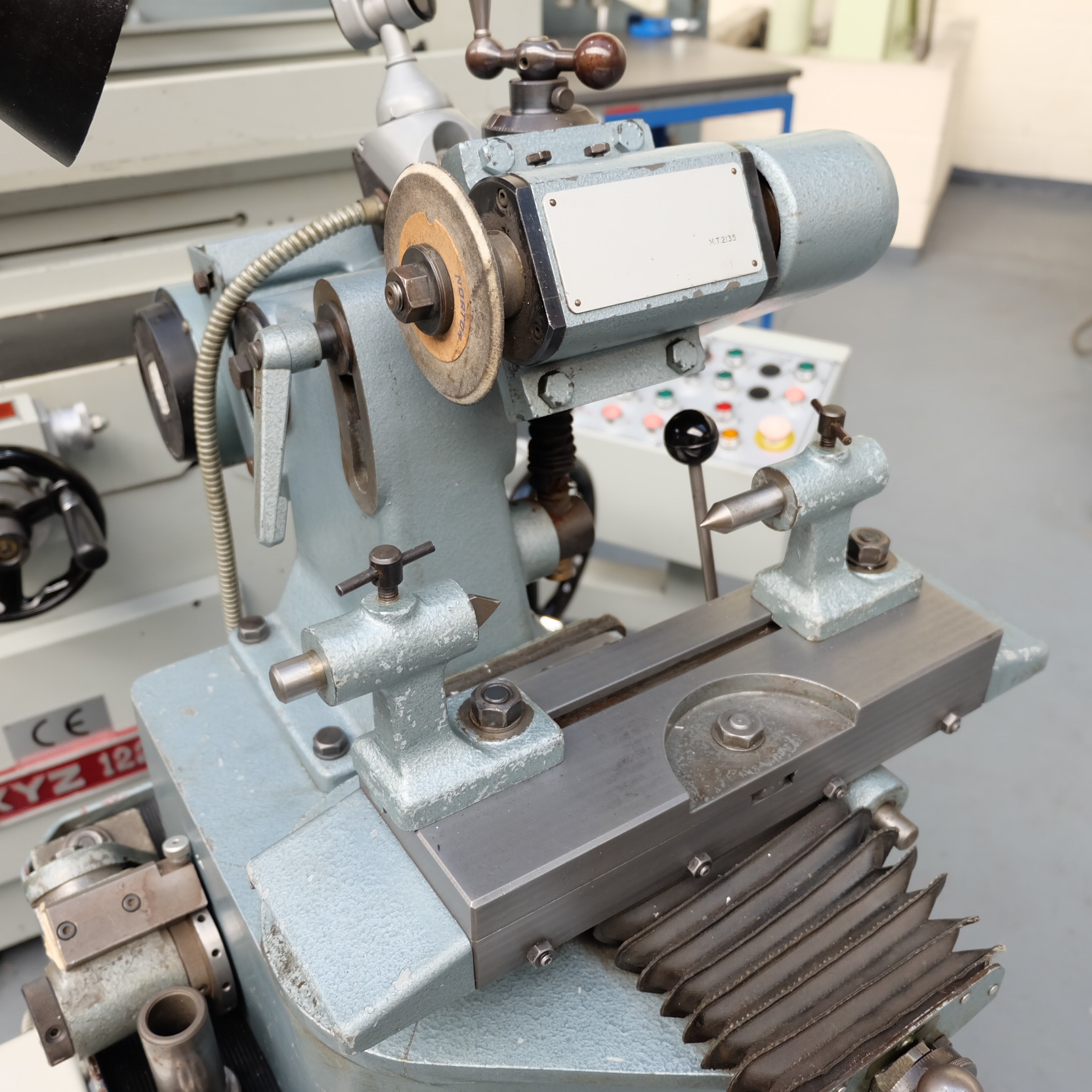 Clarkson MKII Tool & Cutter Grinder