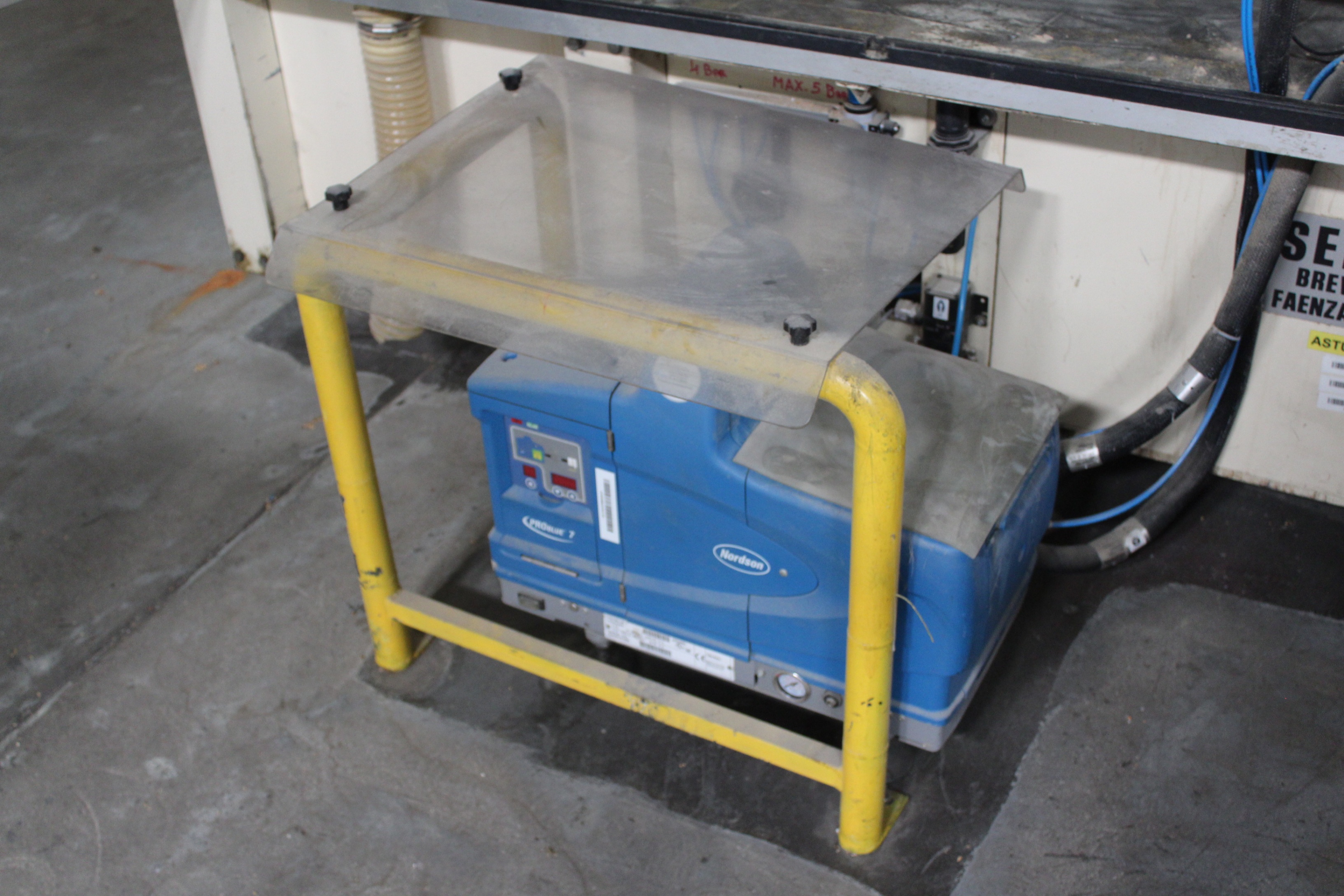 Senzani IVF4 4 Head Volumetric Carton Filler