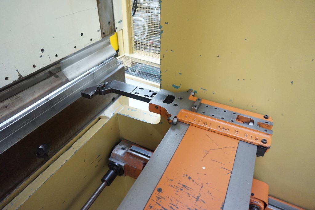 Edwards Pearson Type RT4 150/4100 Hydraulic Press Brake