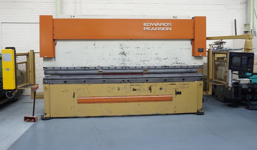 Edwards Pearson Type RT4 150/4100 Hydraulic Press Brake
