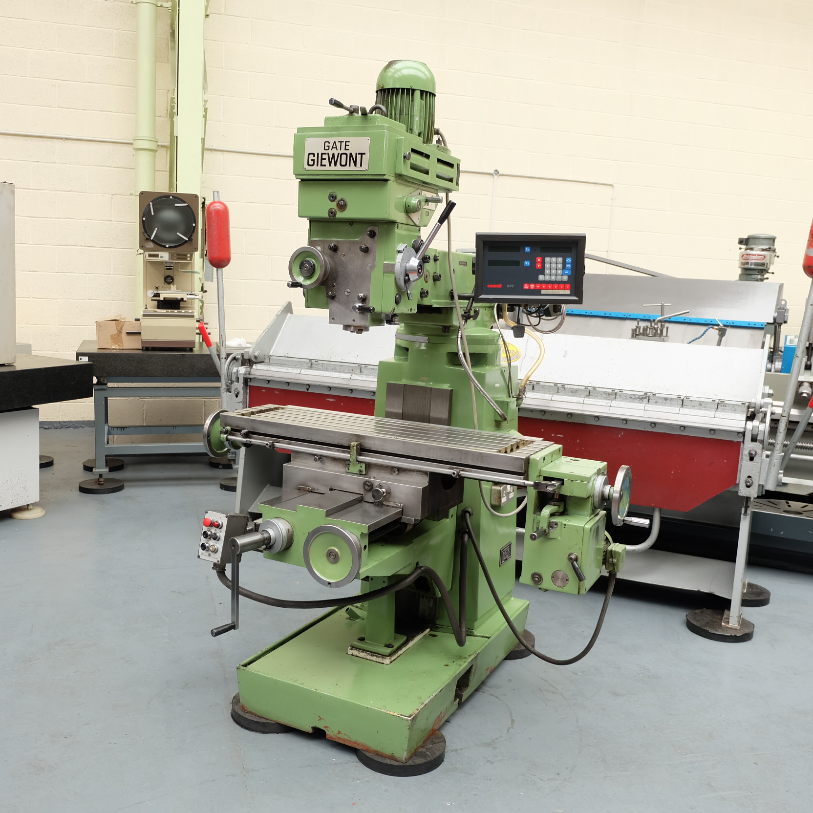 Gate Giewont Turret Milling Machine