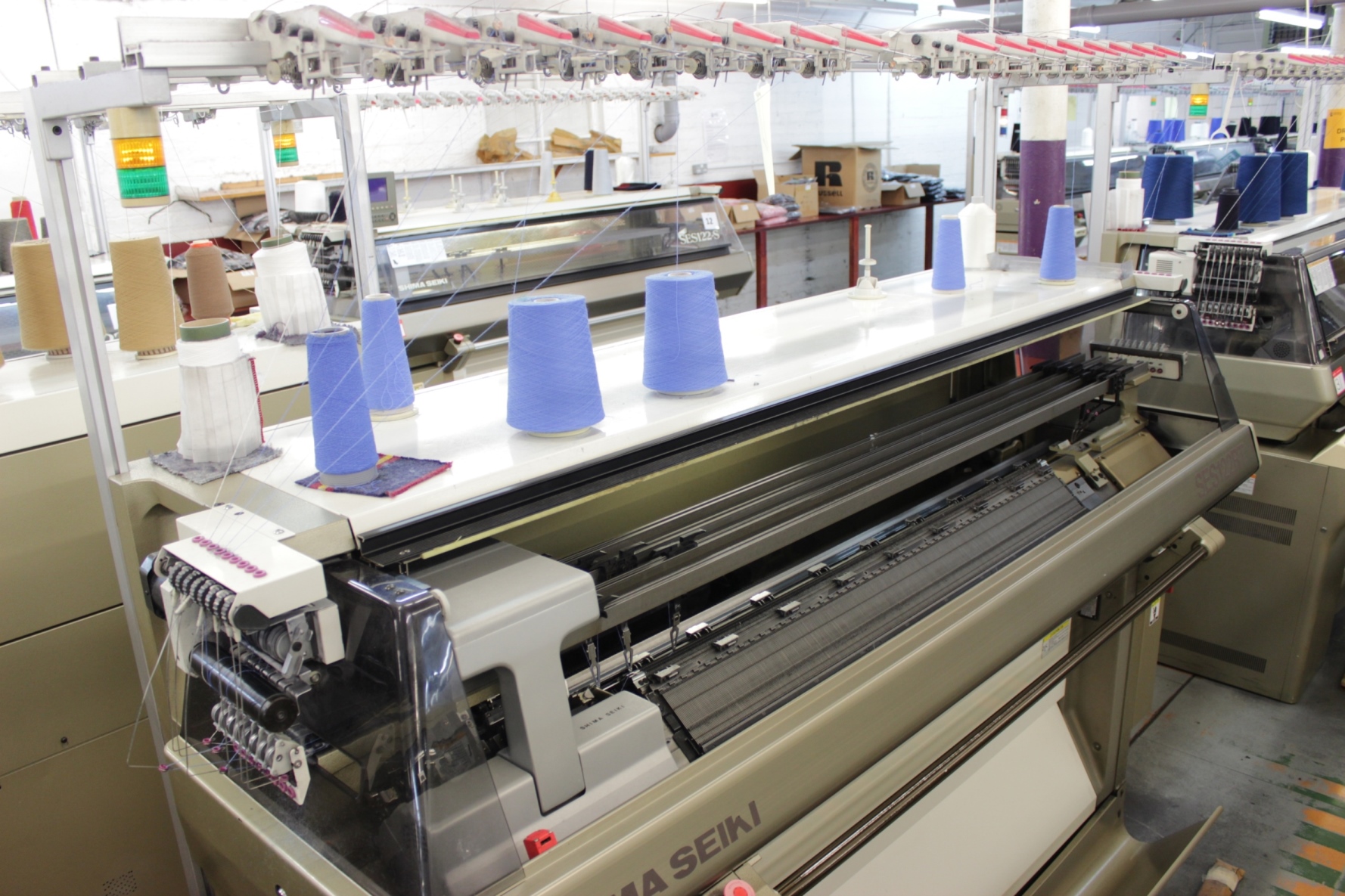 Shima Seiki SES122RT Computerised 10 Gauge Flatbed Knitting Machine